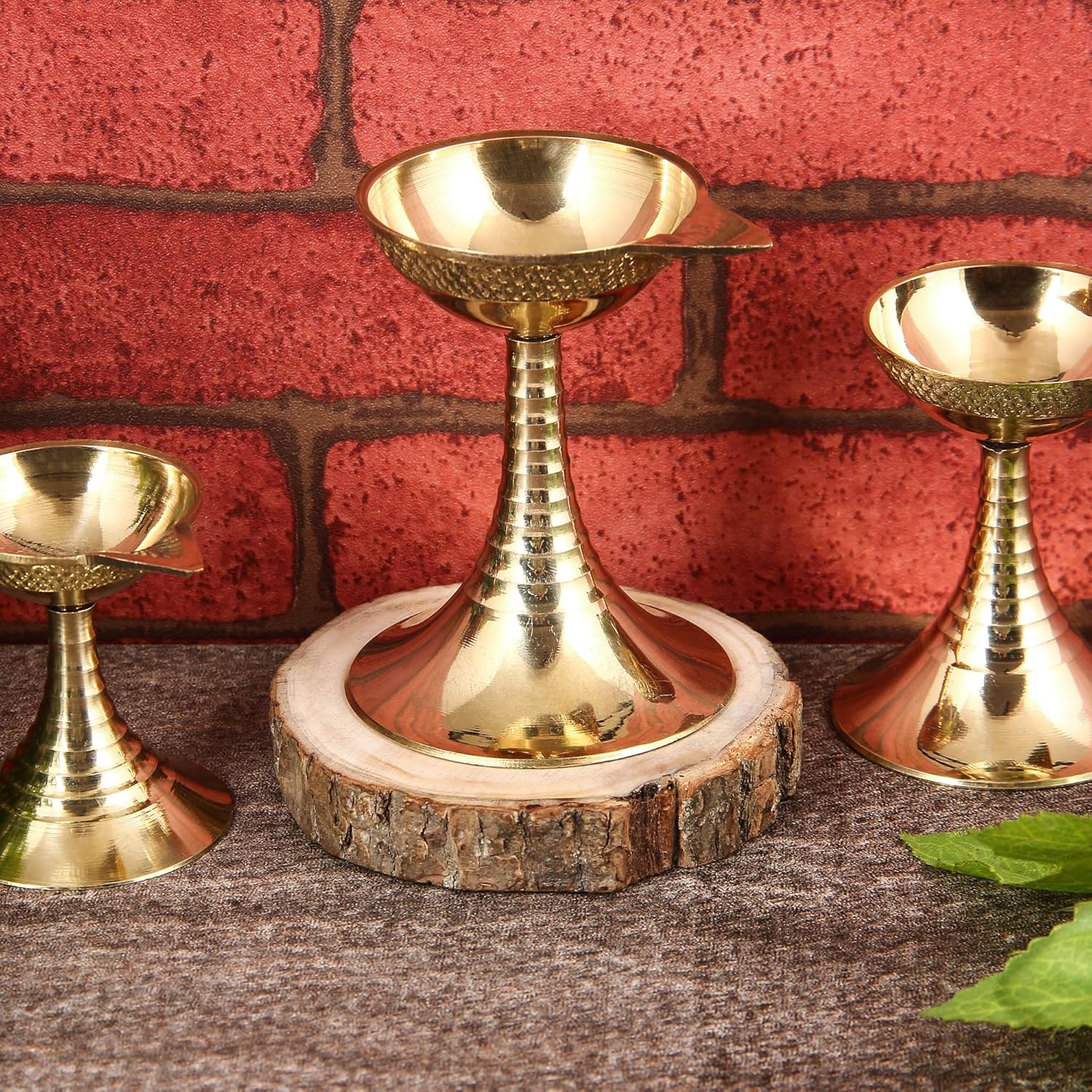 Buy DOKCHAN Handcrafted Pure Brass Akhand Diya for for Puja, Pooja Room ...