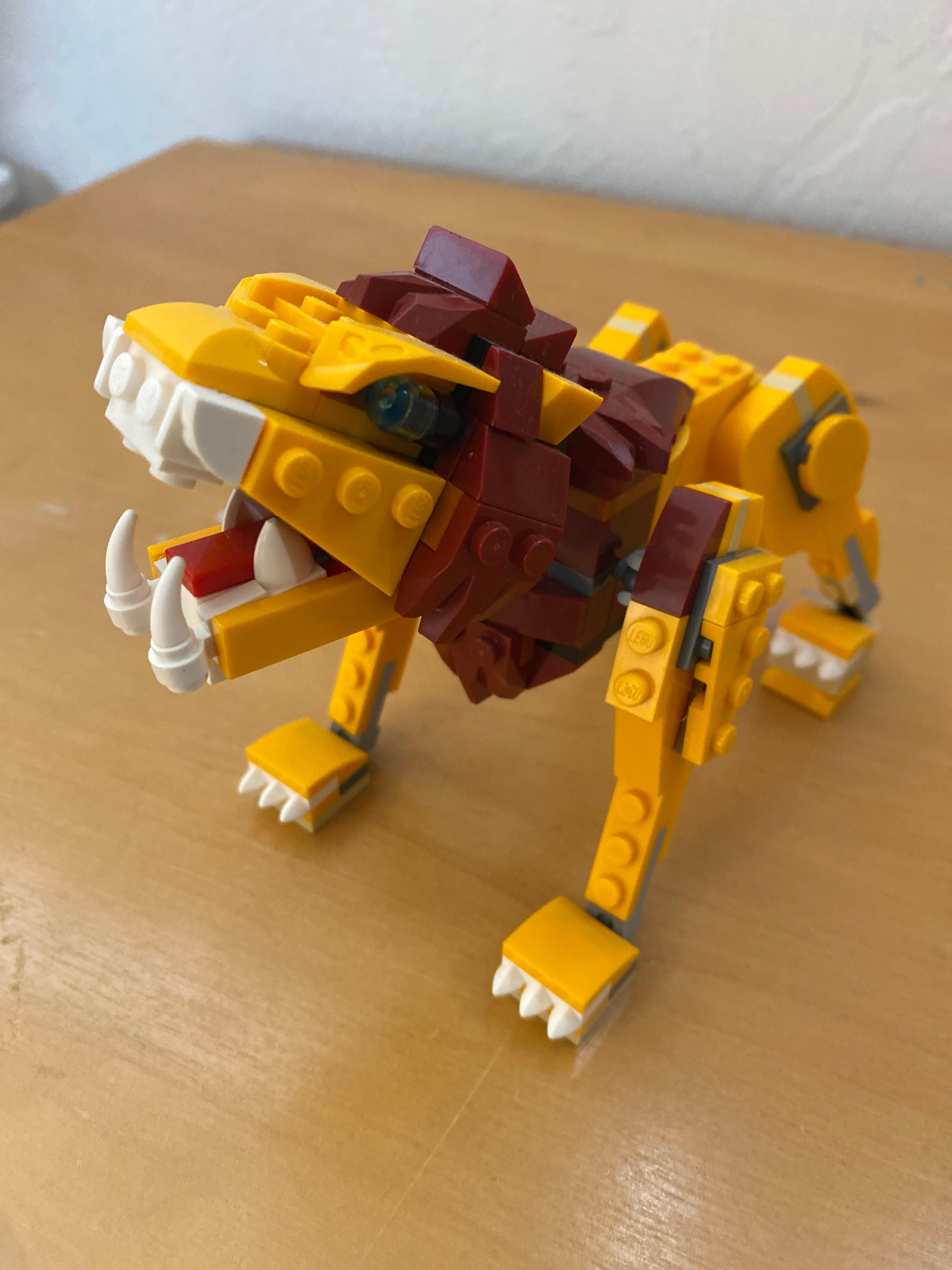 Watch LEGO Wild Lion - RAWR!! on Amazon Live