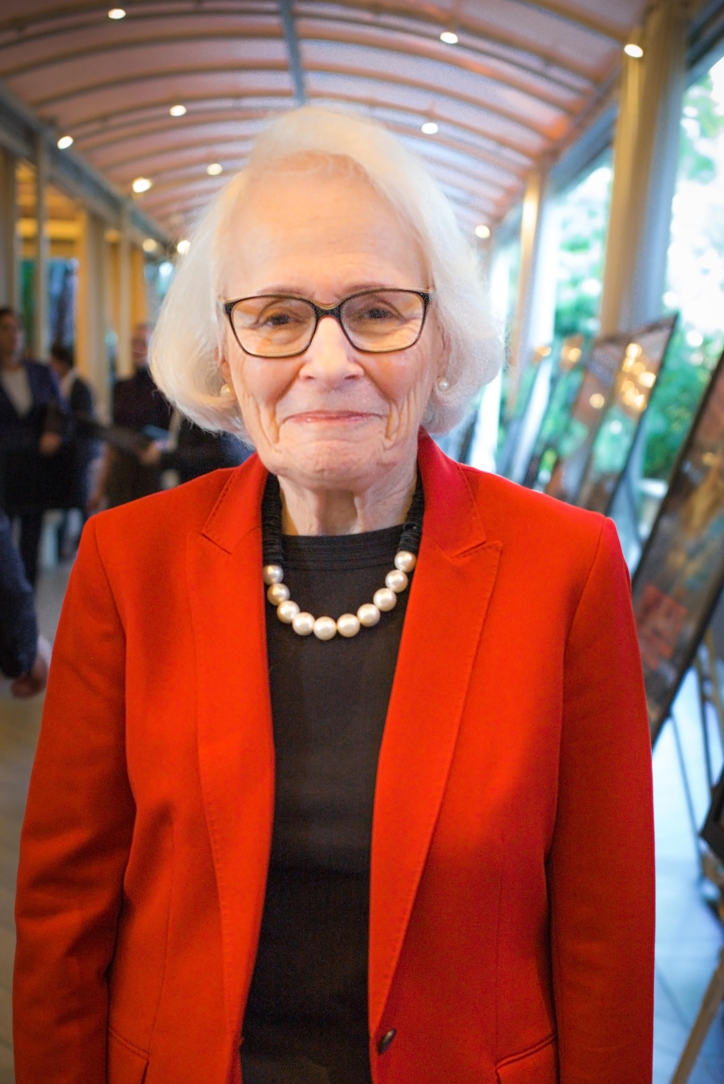 Amazon.com: Jean Picker Firstenberg: books, biography, latest update