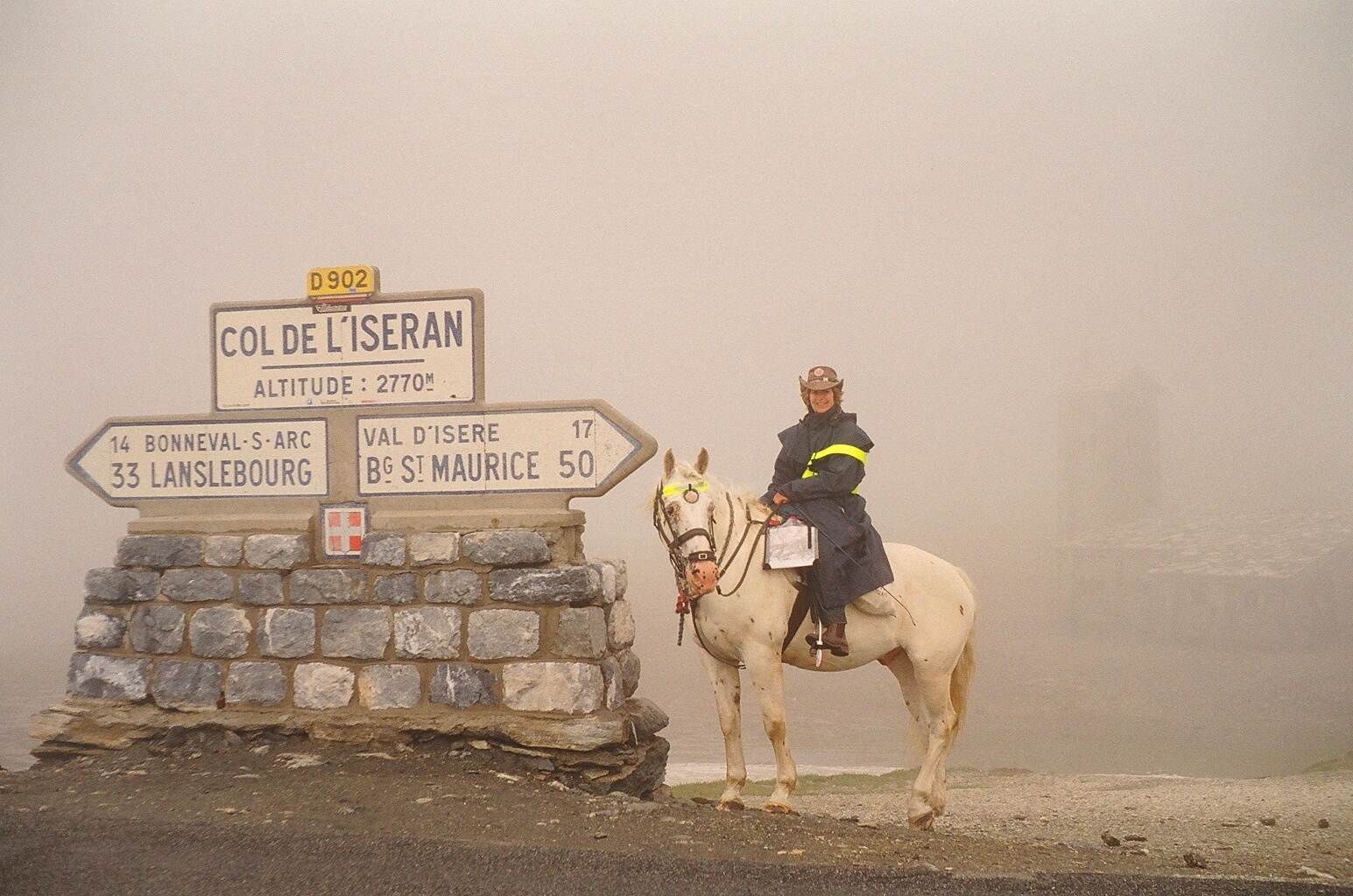 Amazon.co.uk: Mefo Phillips: books, biography, latest update