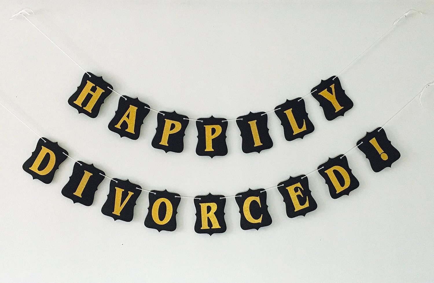 Amazon.com: [USA-SALES] Happily Divorced Banner, Divorced Party ...