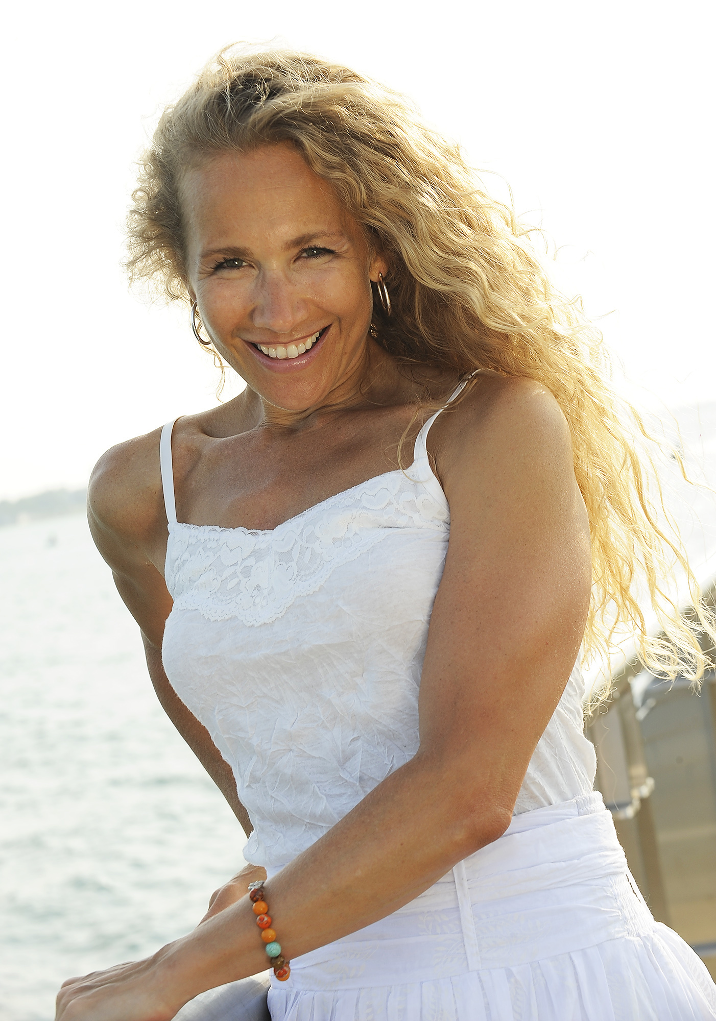 Amazon.com: Elizabeth Atkins Bowman: books, biography, latest update