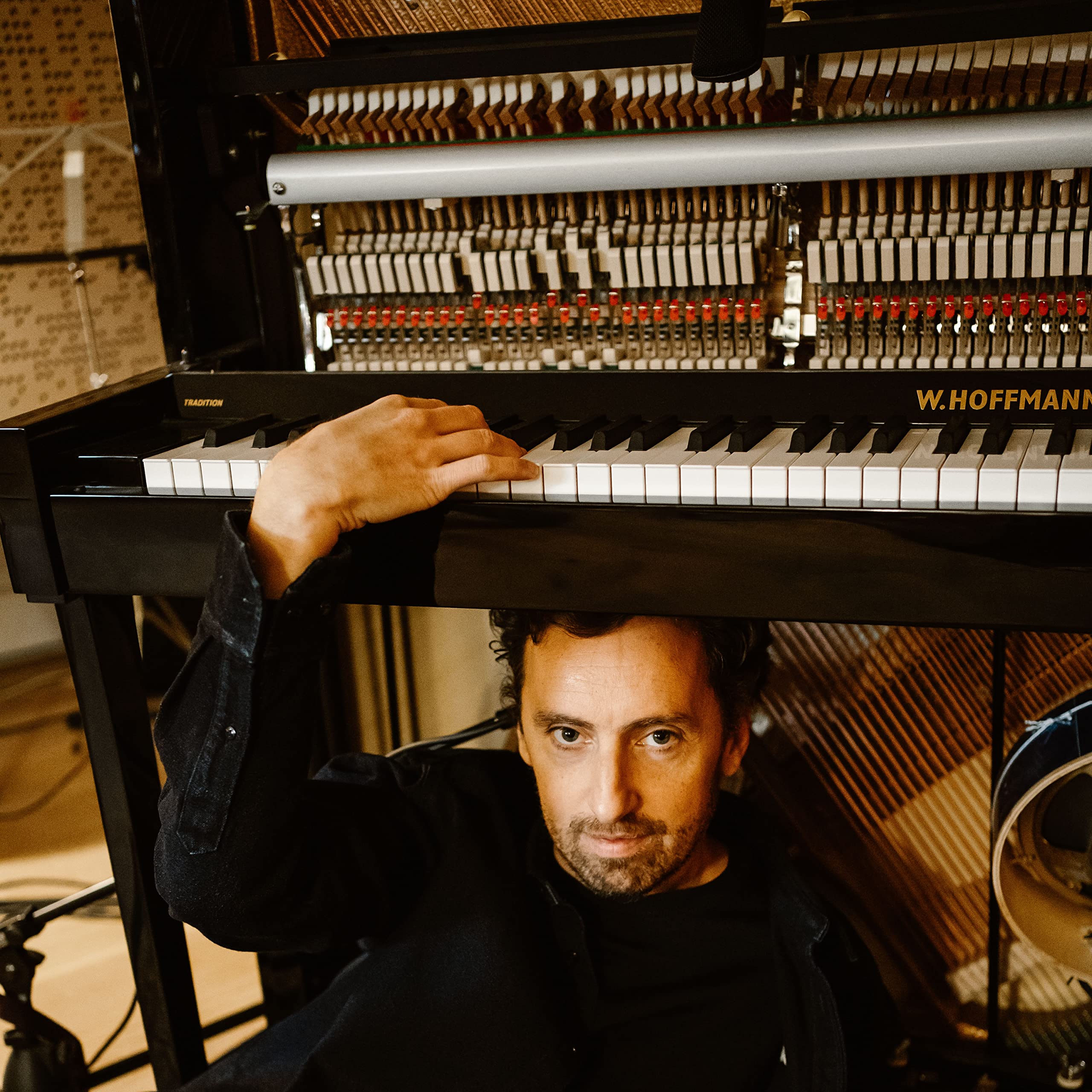 Don't Lose Control (From "E poi lo chiamarono il Magnifico - A Man from ...