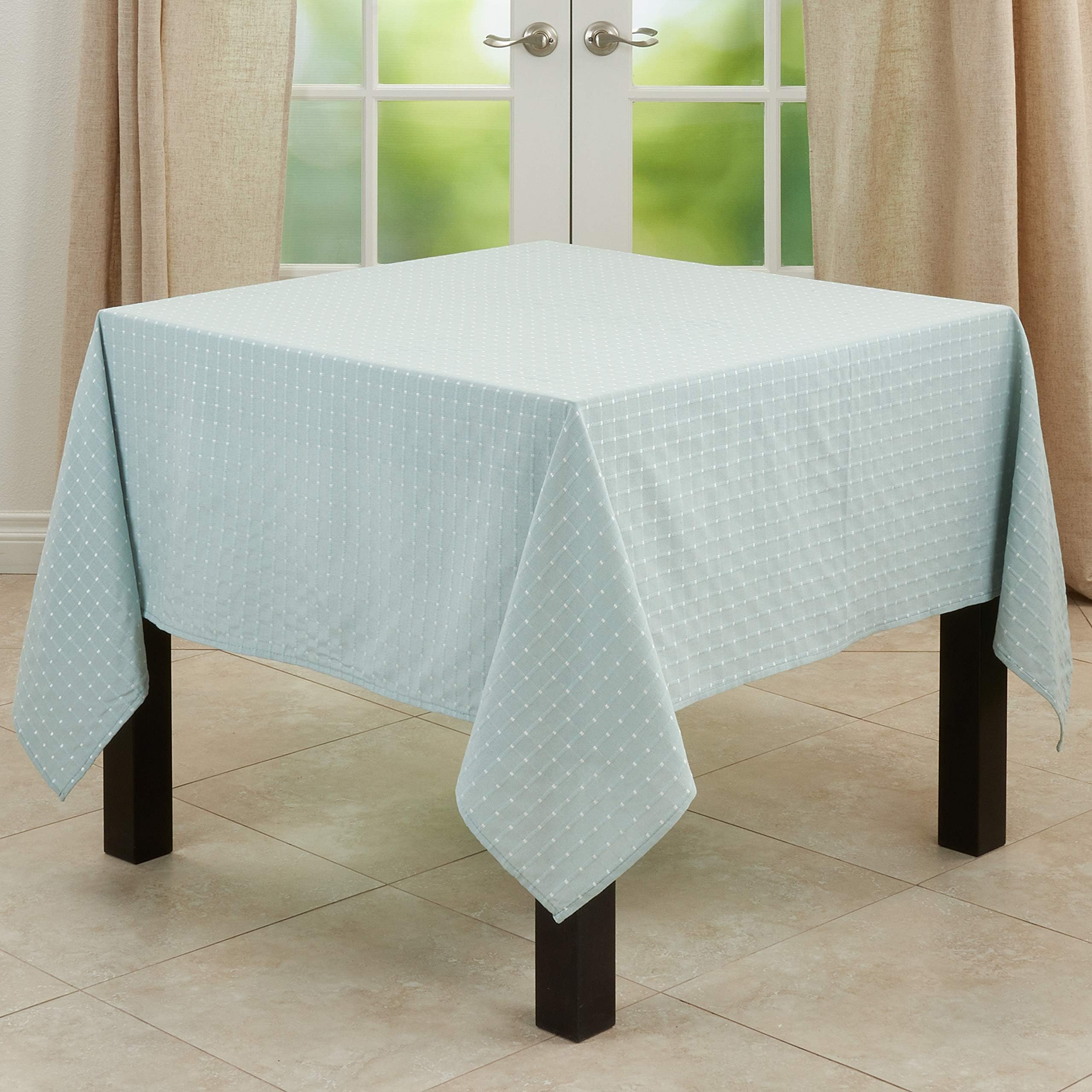 Amazon.com: The Pioneer Woman Patchwork Tablecloth, 52 x 70: Home & Kitchen