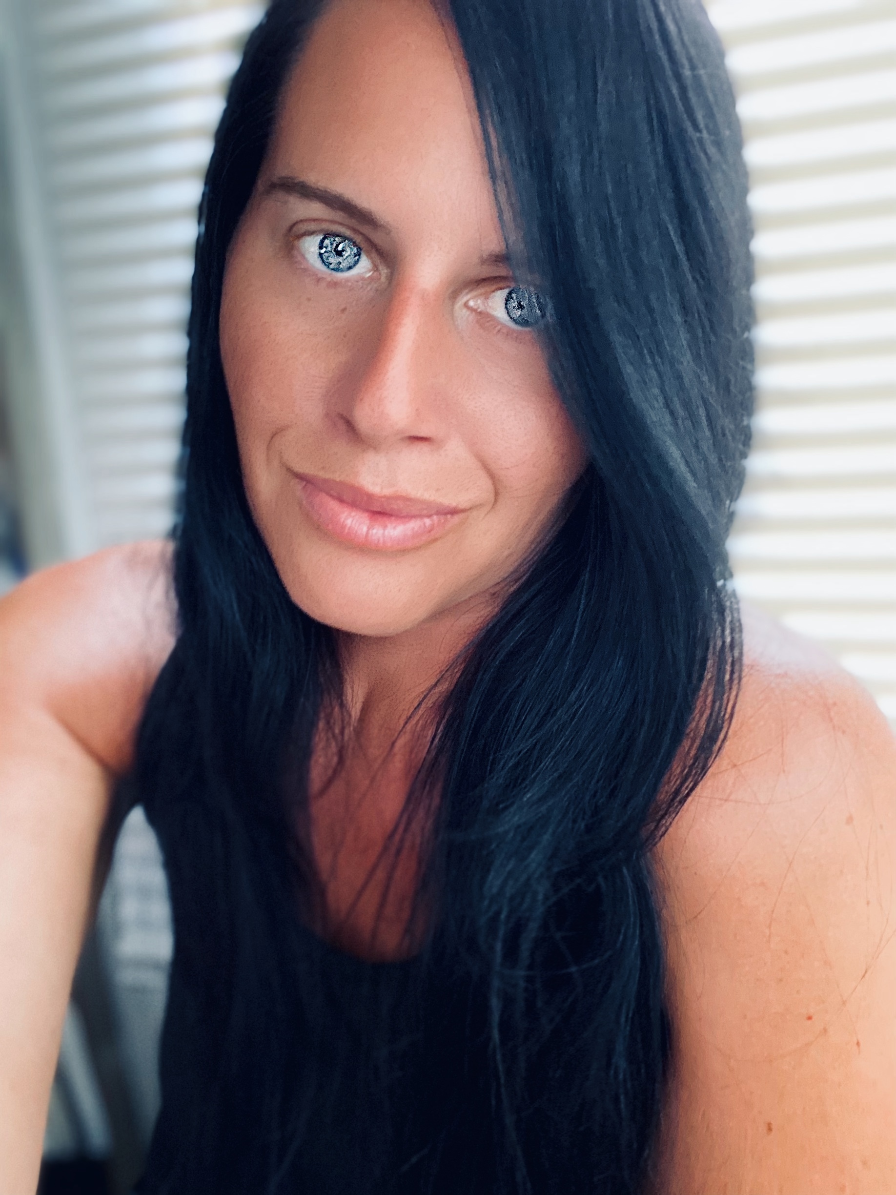 Amazon.com: ANGE ALEX: books, biography, latest update