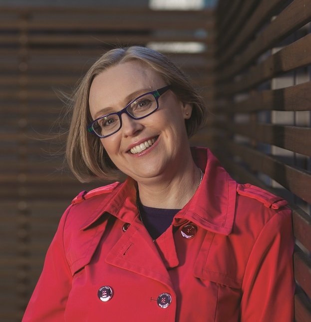 Amazon.com: Fiona McCallum: books, biography, latest update