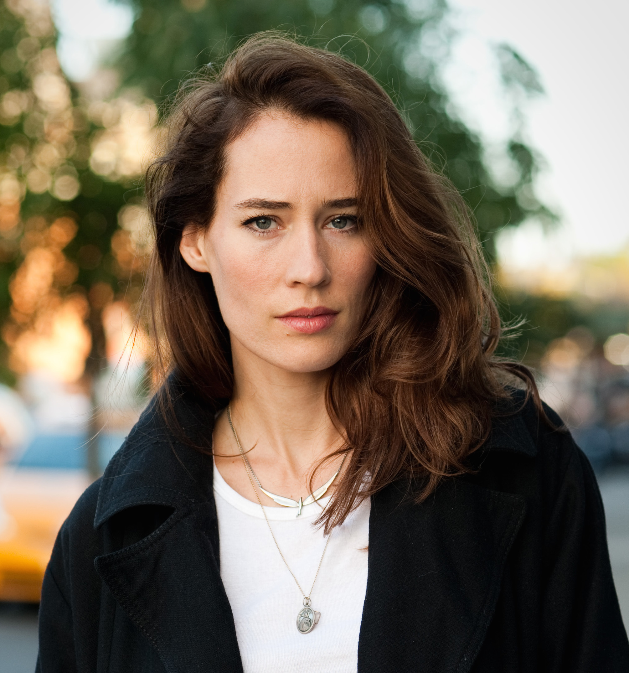 Amazon.com: Dana Thompson: books, biography, latest update