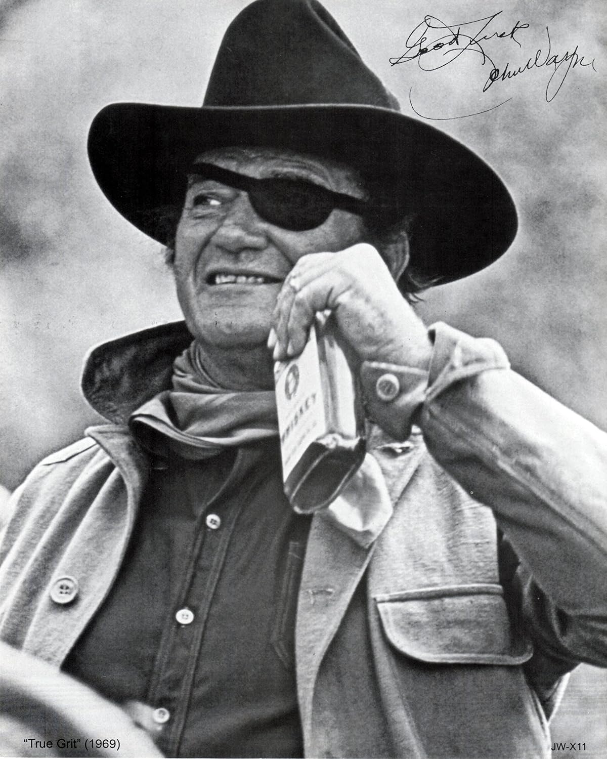 Amazon.com: John Wayne Autographed Photo Copy JW-X11: Posters & Prints