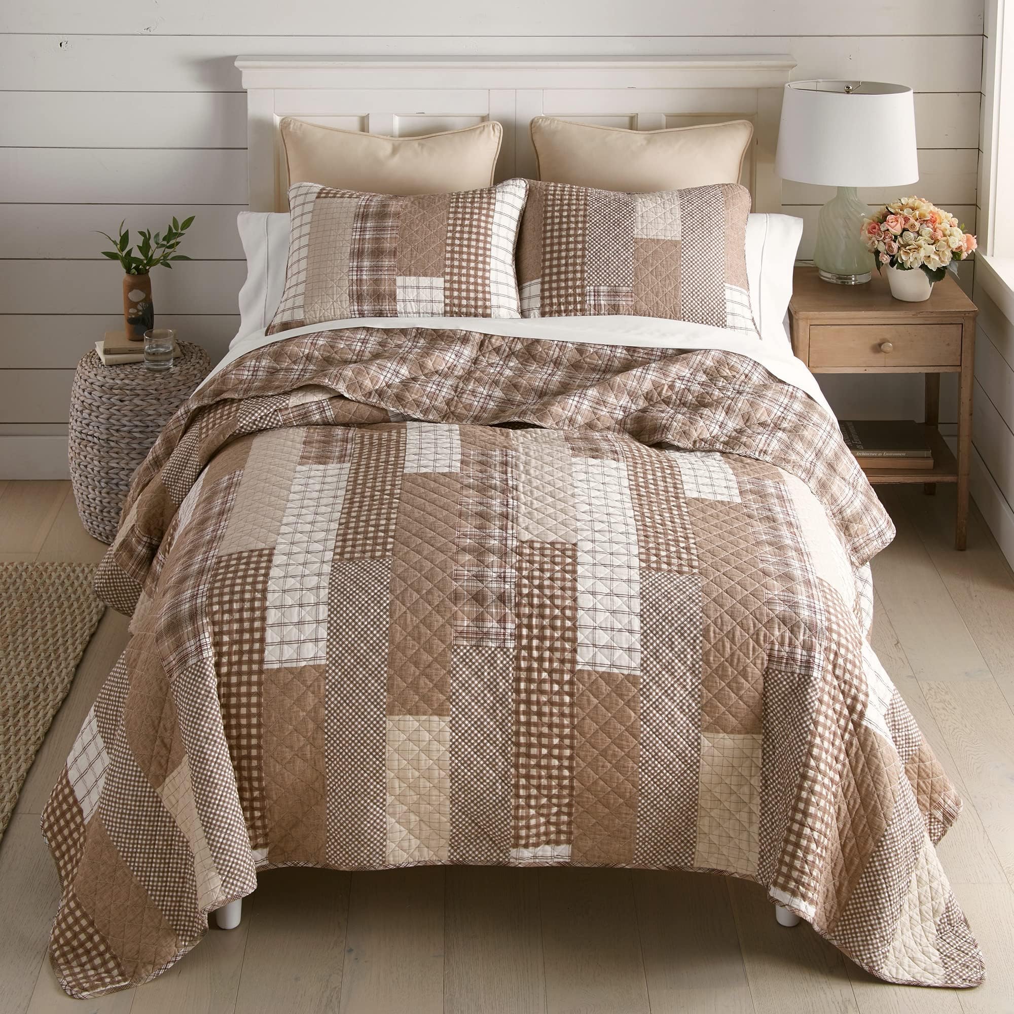 Amazon.com: Donna Sharp Twin Bedding Set - 2 Piece - Highland Plaid ...