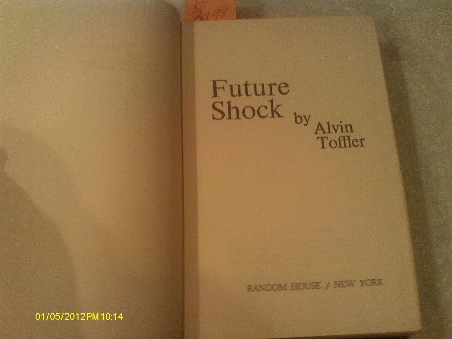 Future Shock by Toffler, Alvin: Alvin Toffler: Amazon.com: Books