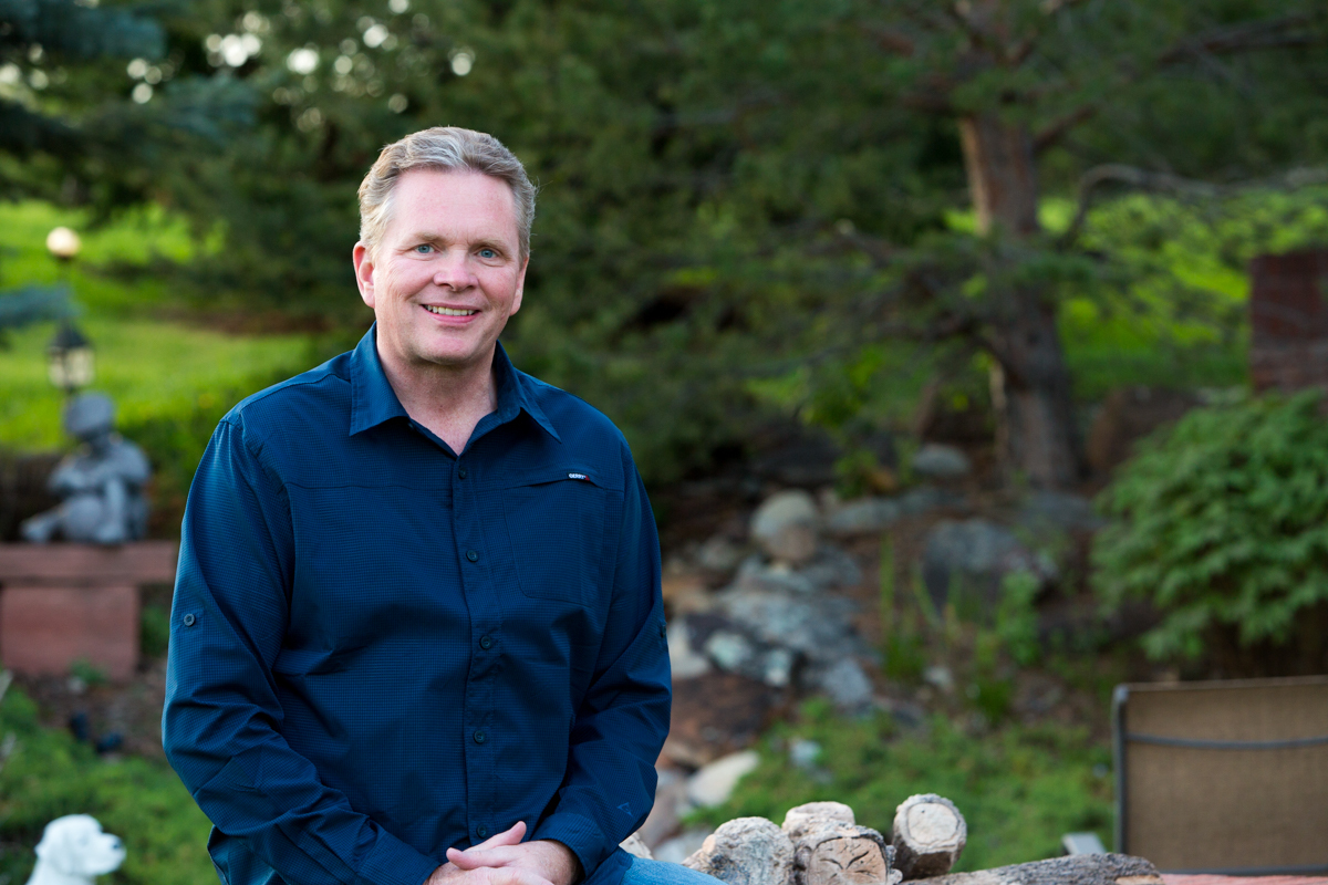 Launching Leaders: An Empowering Journey for a New Generation: Hitz ...
