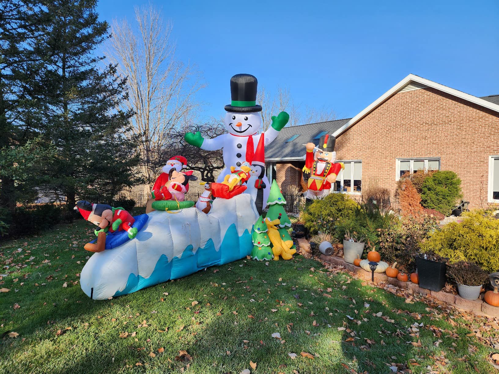 $16/mo - Finance 20' Gemmy Airblown Inflatable Christmas Colossal ...