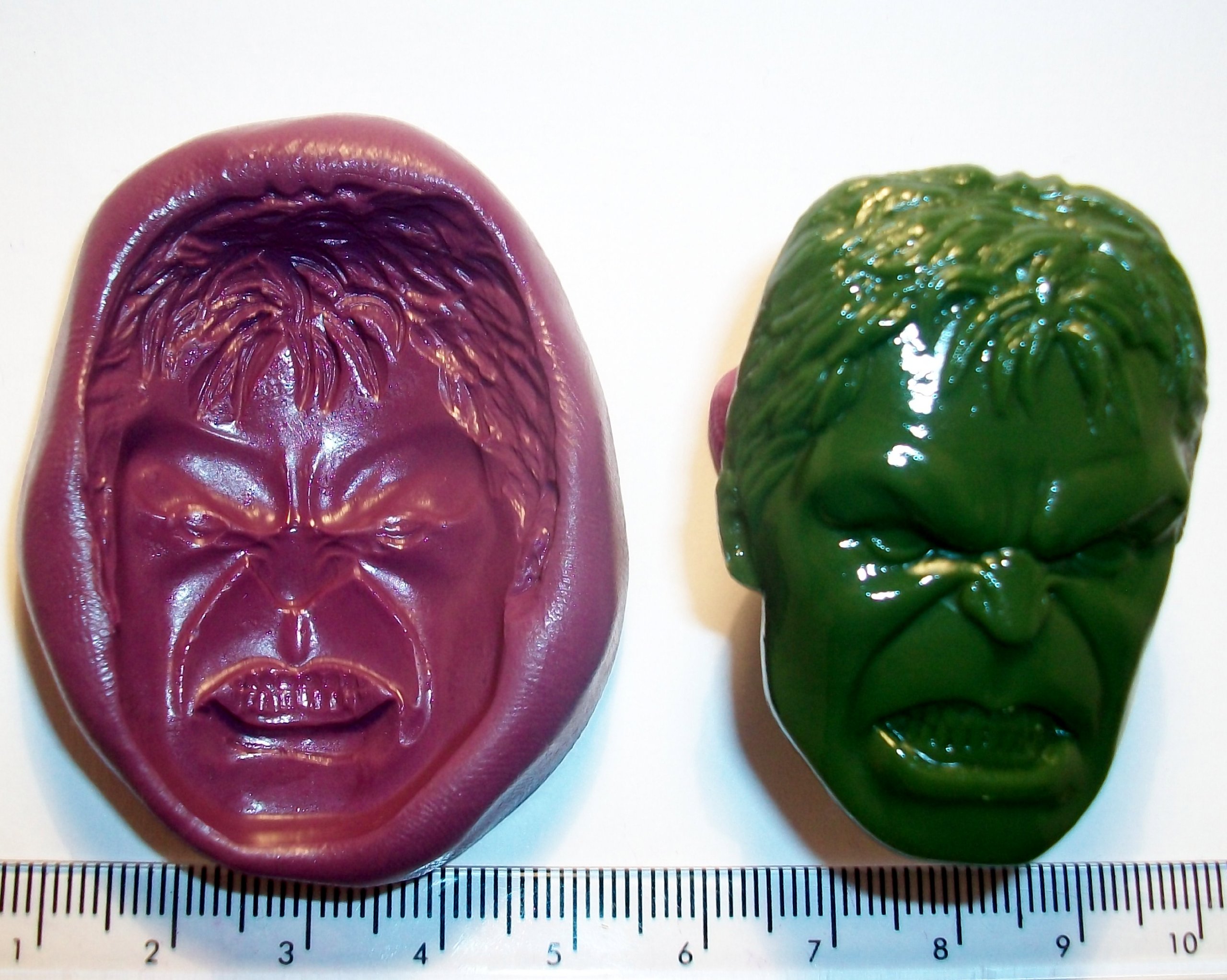 Silicone Mould Hulk Icing Cake Cupcake Decoration : Amazon.co.uk: Home ...