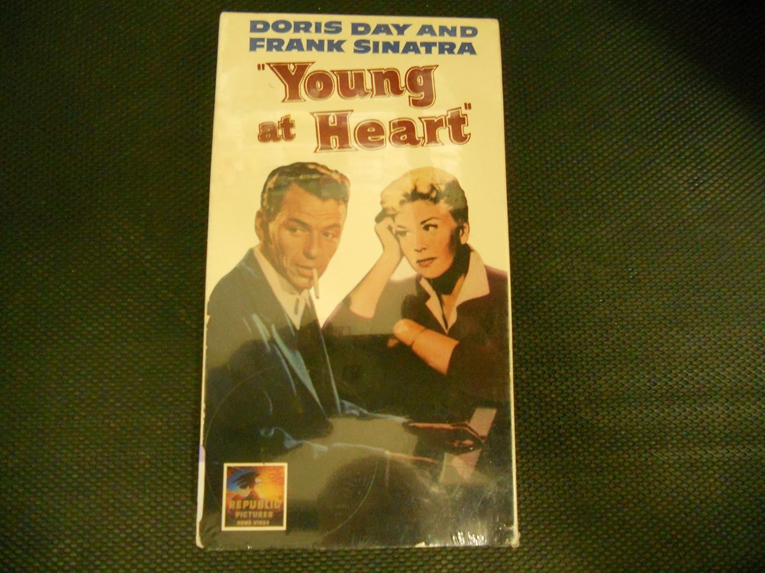 Amazon.com: Young at Heart : Sinatra, Day: Movies & TV