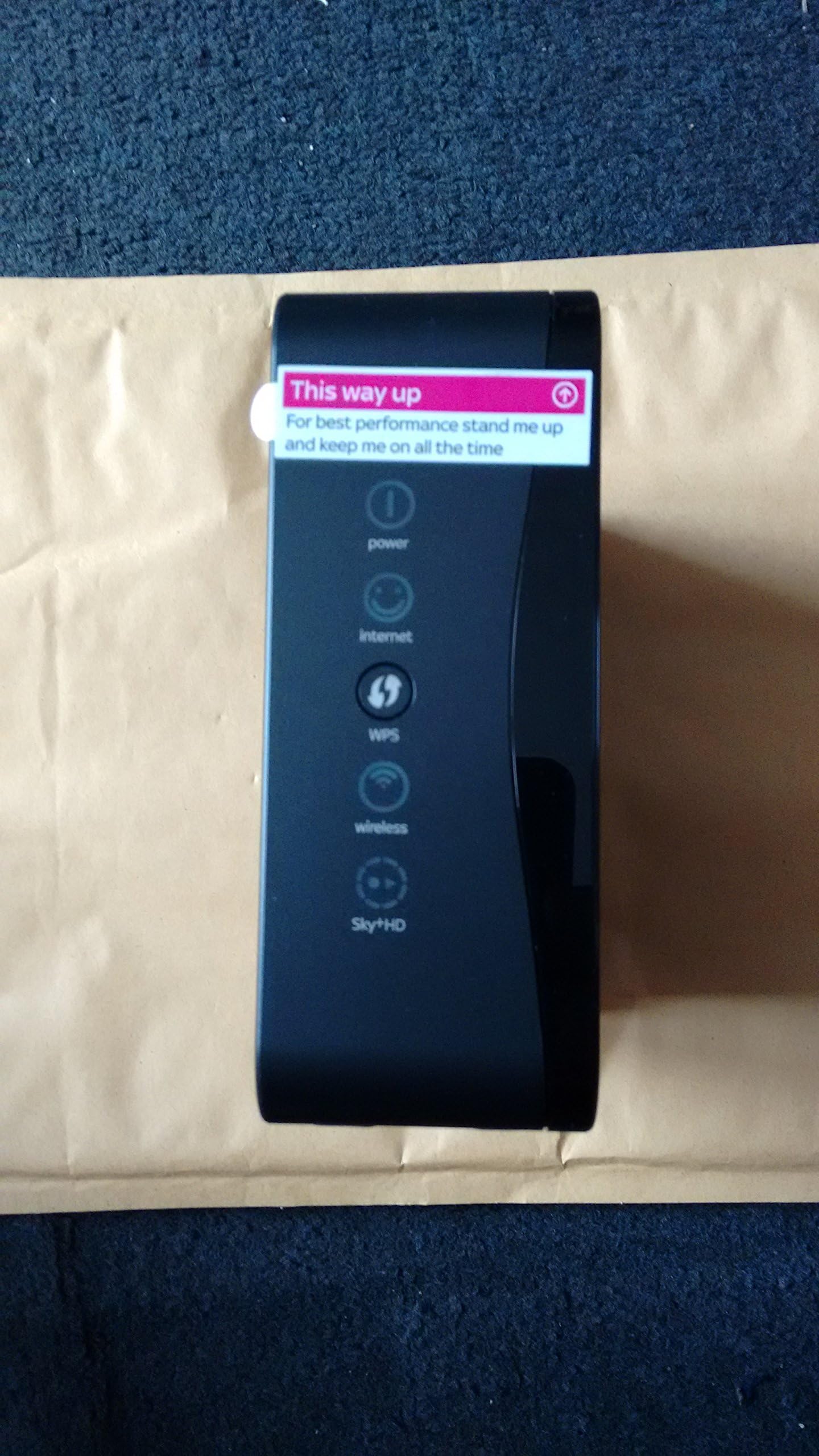 Sky Q Hub SR203UK Latest 2020 model : Amazon.co.uk: Computers & Accessories