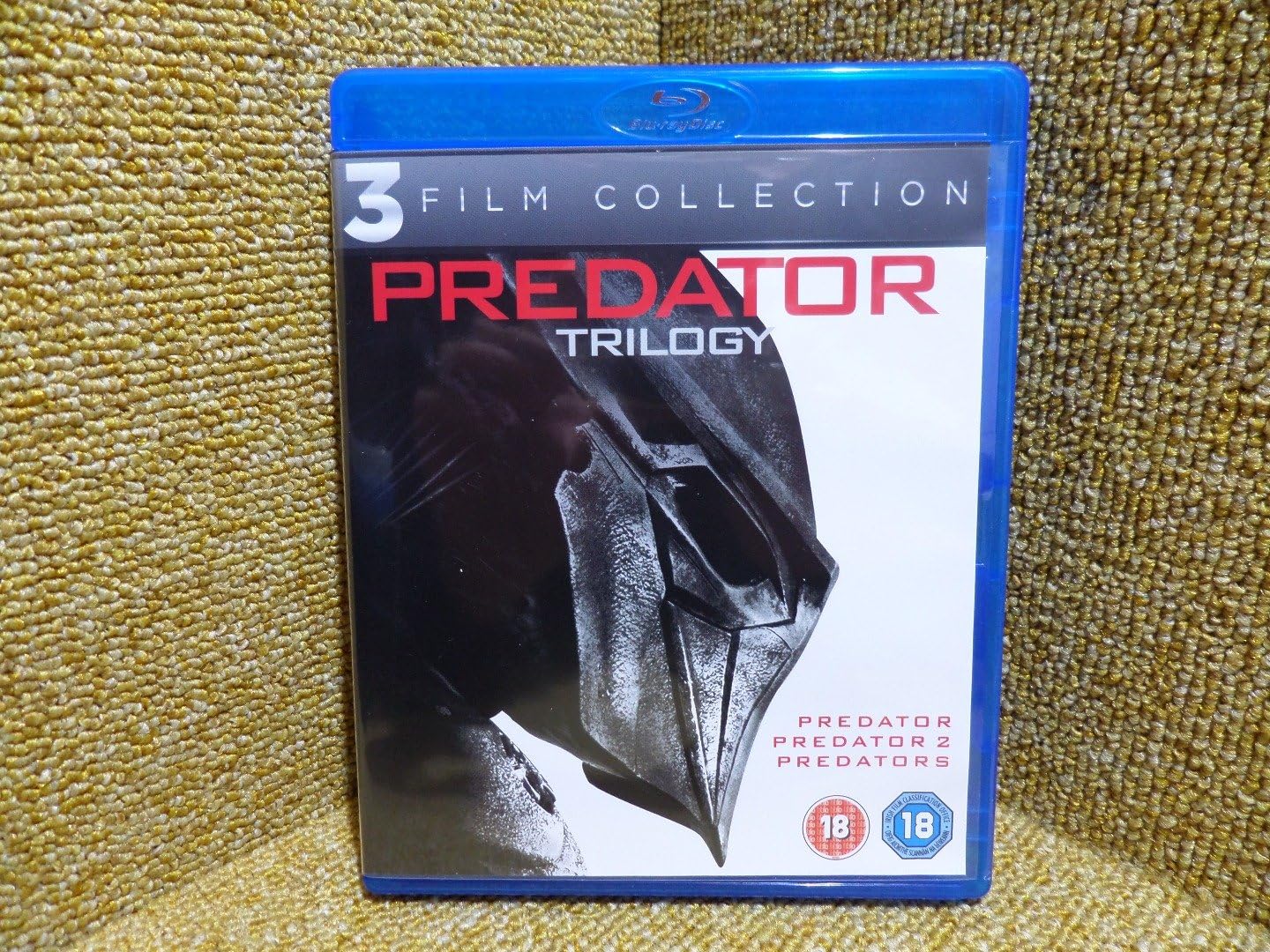 Amazon: Predator Trilogy [Blu-Ray]: DVD et Blu-ray: Blu-ray