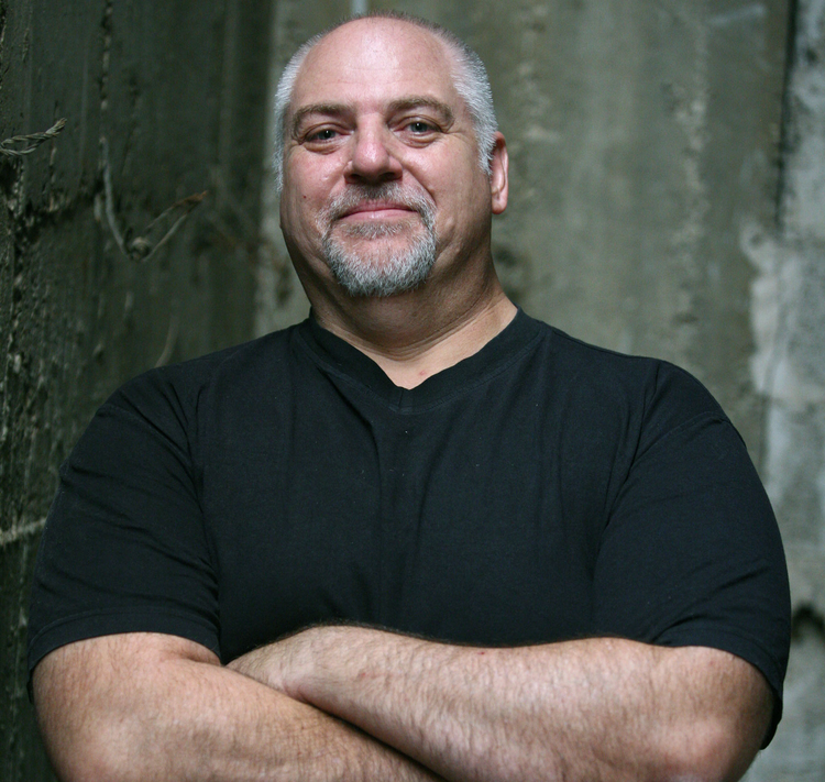 Amazon.com: Lawrence Fisher: books, biography, latest update