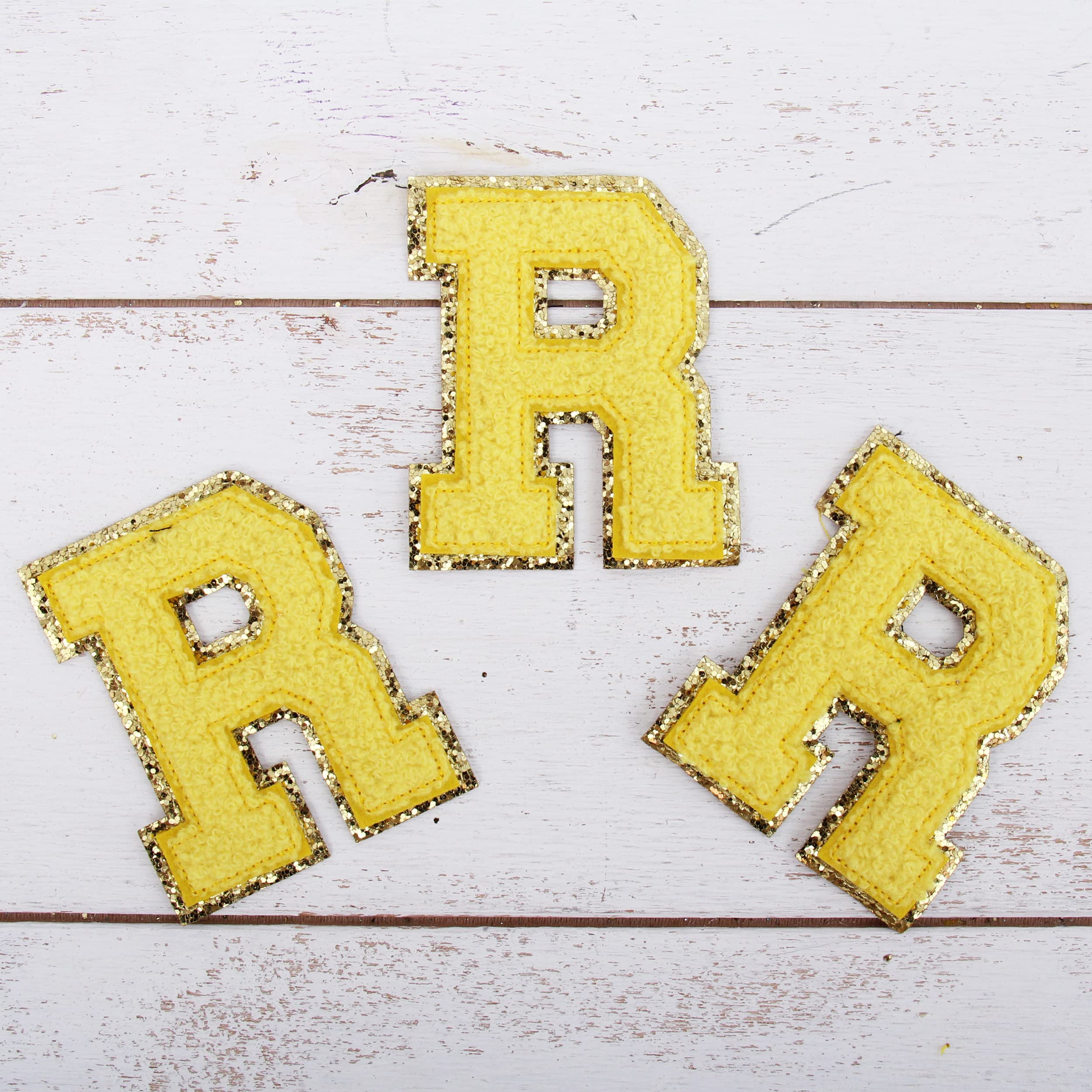 Amazon.com: 3 Pack Chenille Iron On Glitter Varsity Letter "R" Patches ...