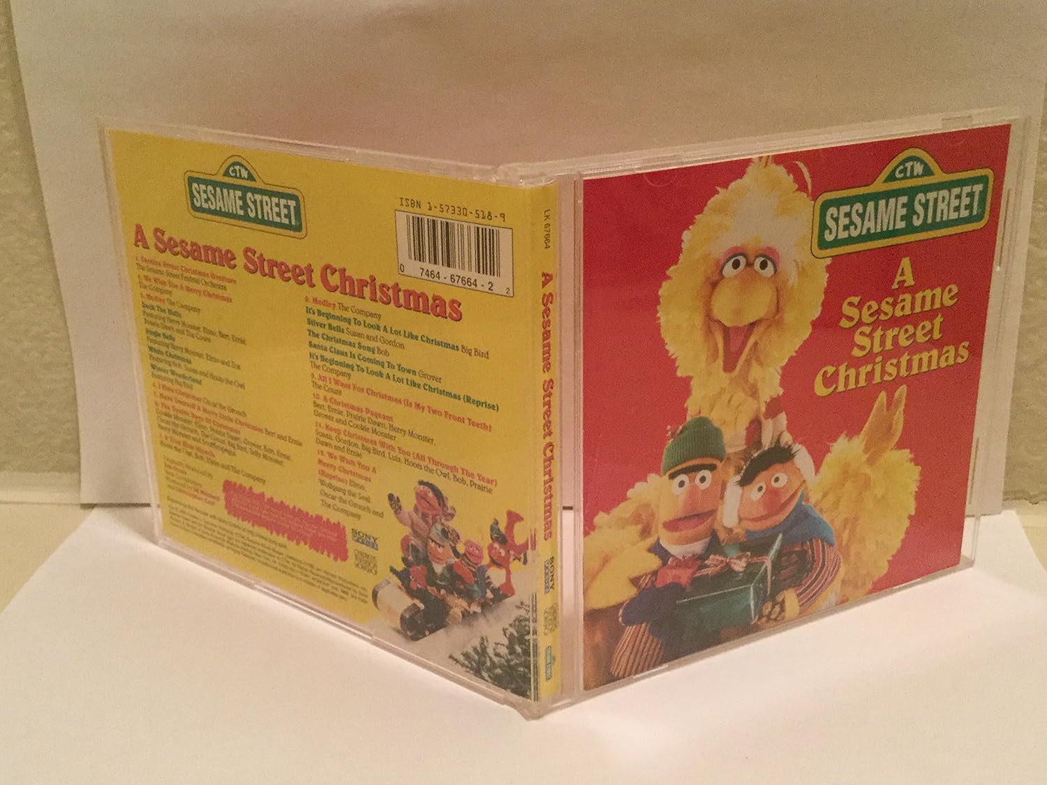 A Sesame Street Christmas: Sesame Street Christmas: Amazon.ca: Music