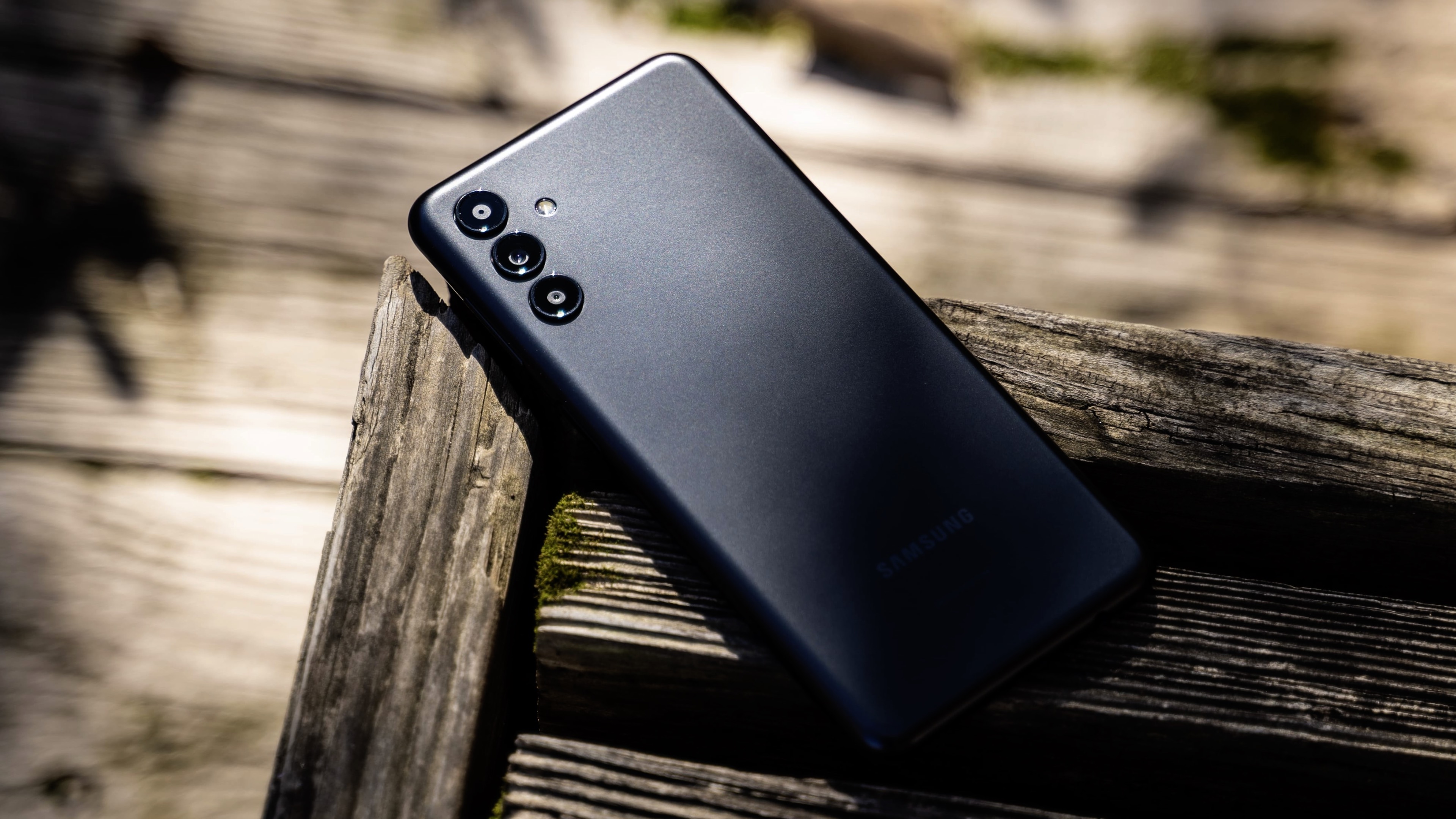 Everything Technology's Amazon Page