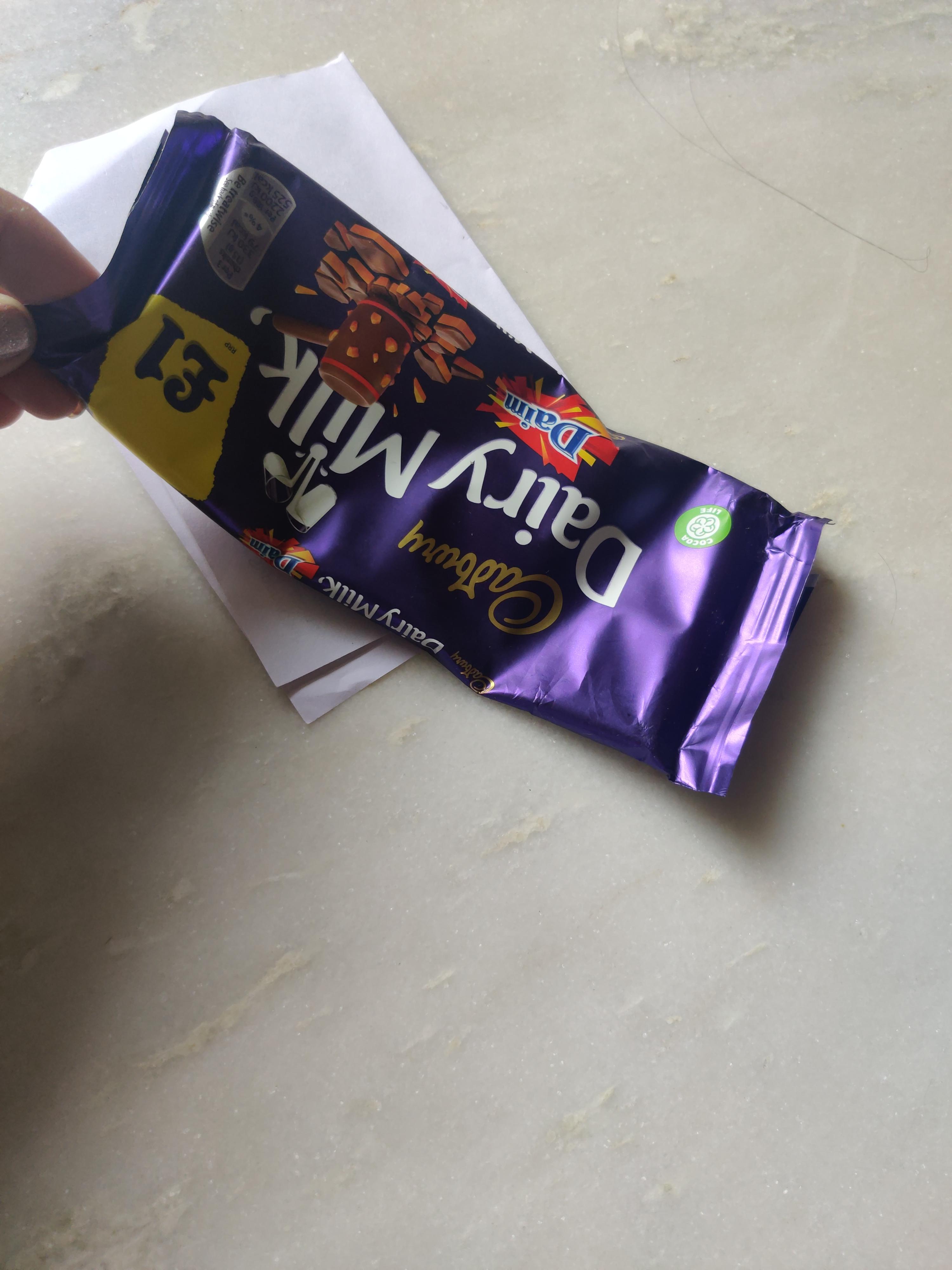 Cadbury Dairy Milk Daim, 120 g : Amazon.in: Grocery & Gourmet Foods