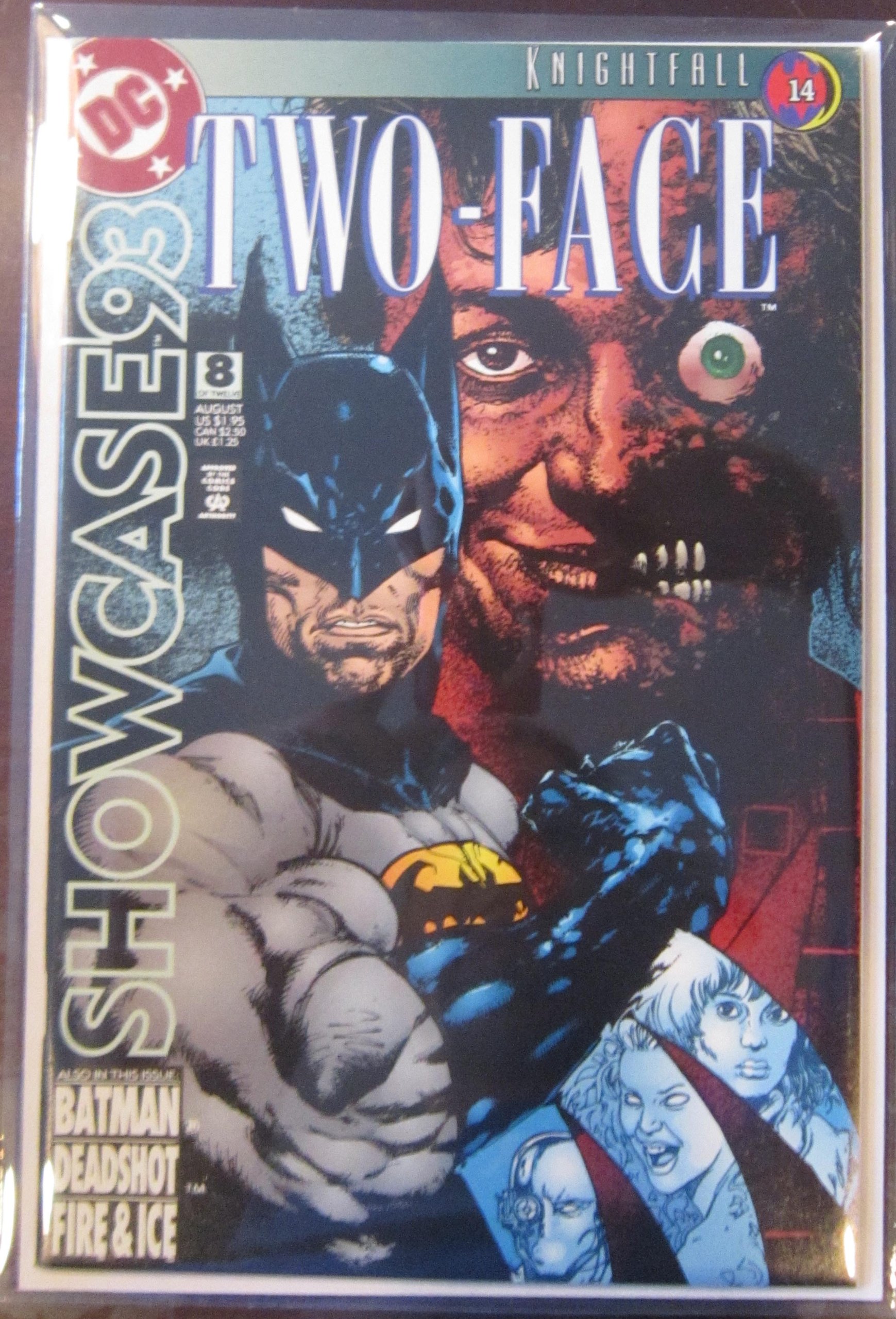 Showcase '93 #8 (Two-Face): DC Comics: Amazon.com: Books