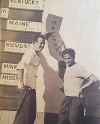 Amazon.com: Descent into Darkness: Pearl Harbor, 1941: A Navy Diver's ...