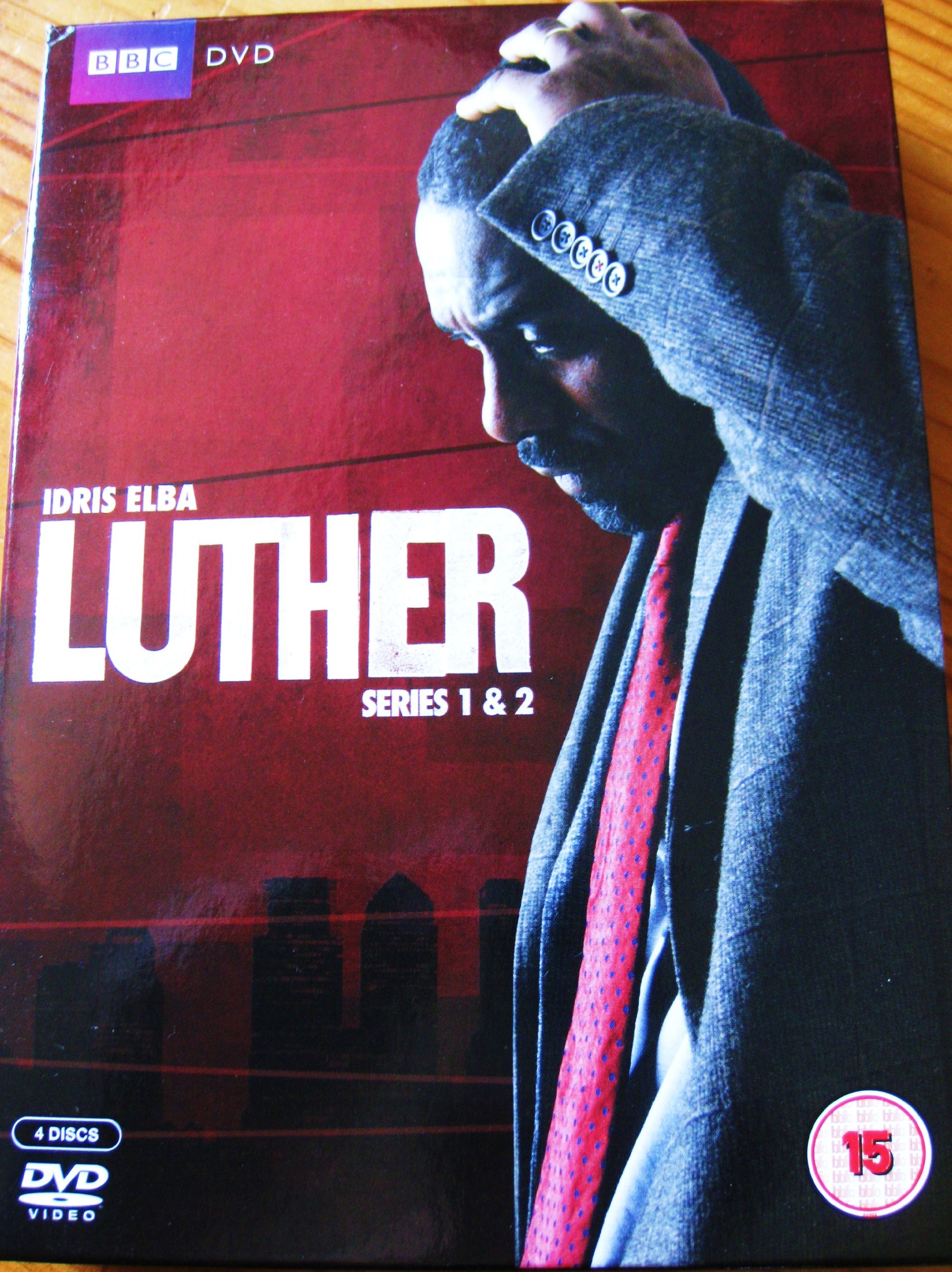 Amazon.com: Luther - Series 1-2 [DVD] [2010] : Movies & TV