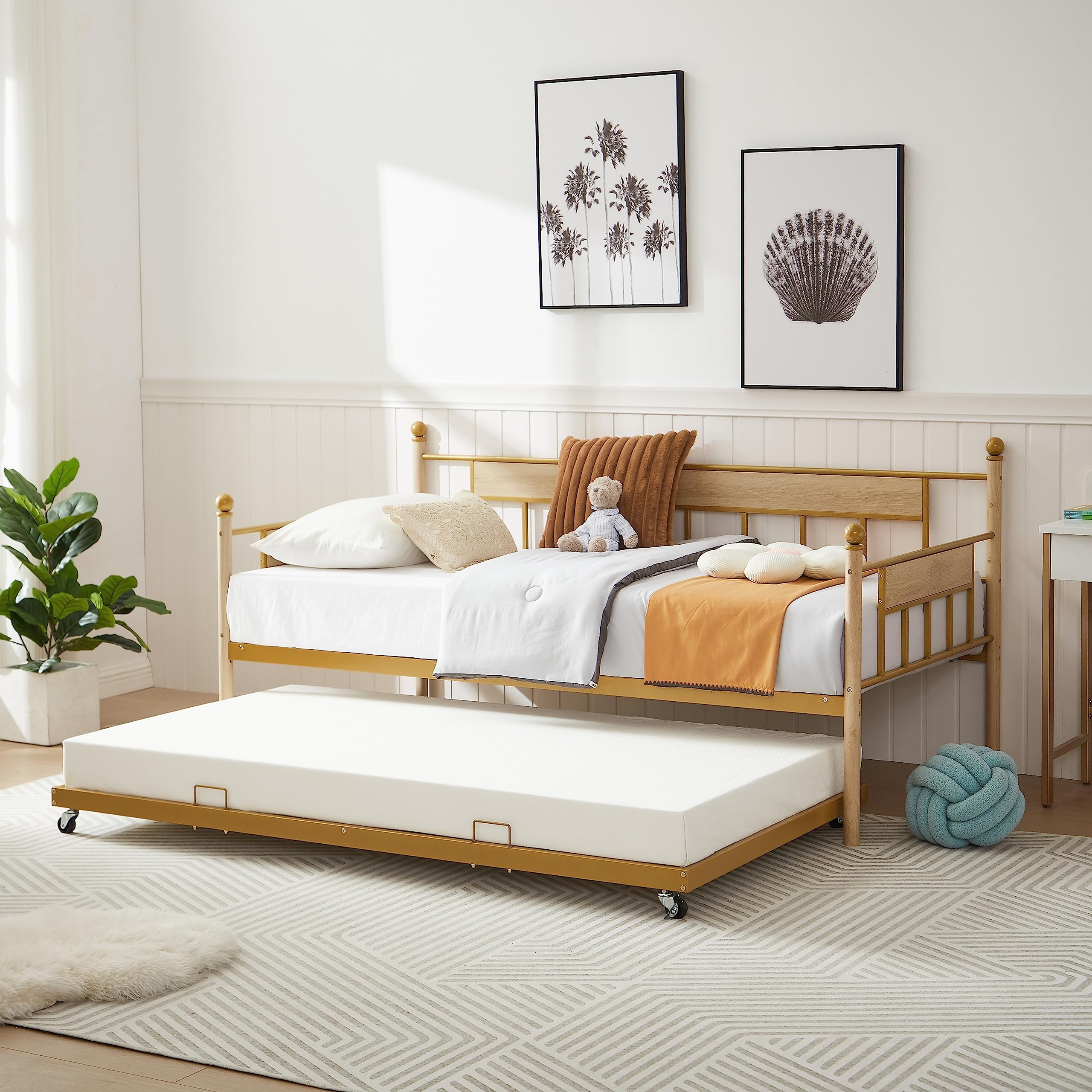 Amazon.com: HomSof Metal Framed Daybed with Trundle,77" L x 40.6" W x ...