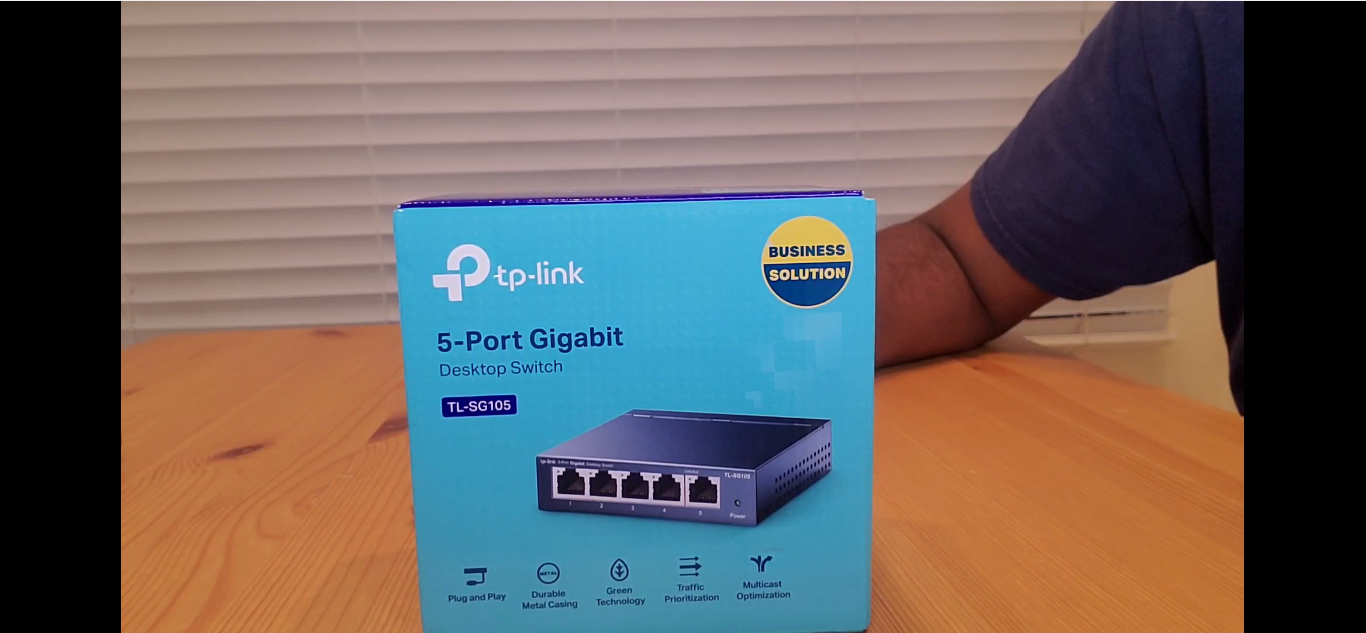 Watch TP-Link 5 Port Gigabit Ethernet Switch - Unboxing Video on Amazon ...