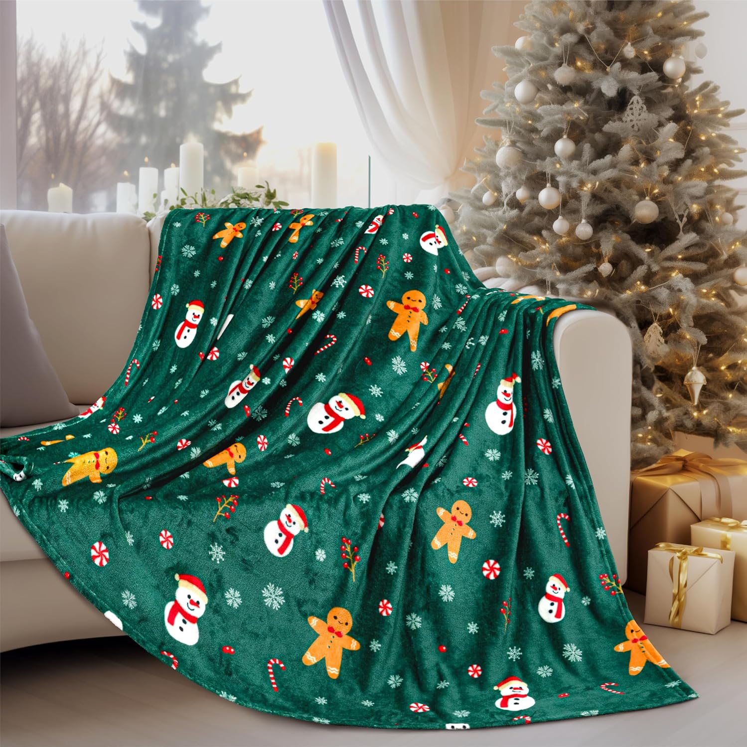 Amazon.com: PAVILIA Christmas Gingerbread Throw Blanket | Green Holiday ...