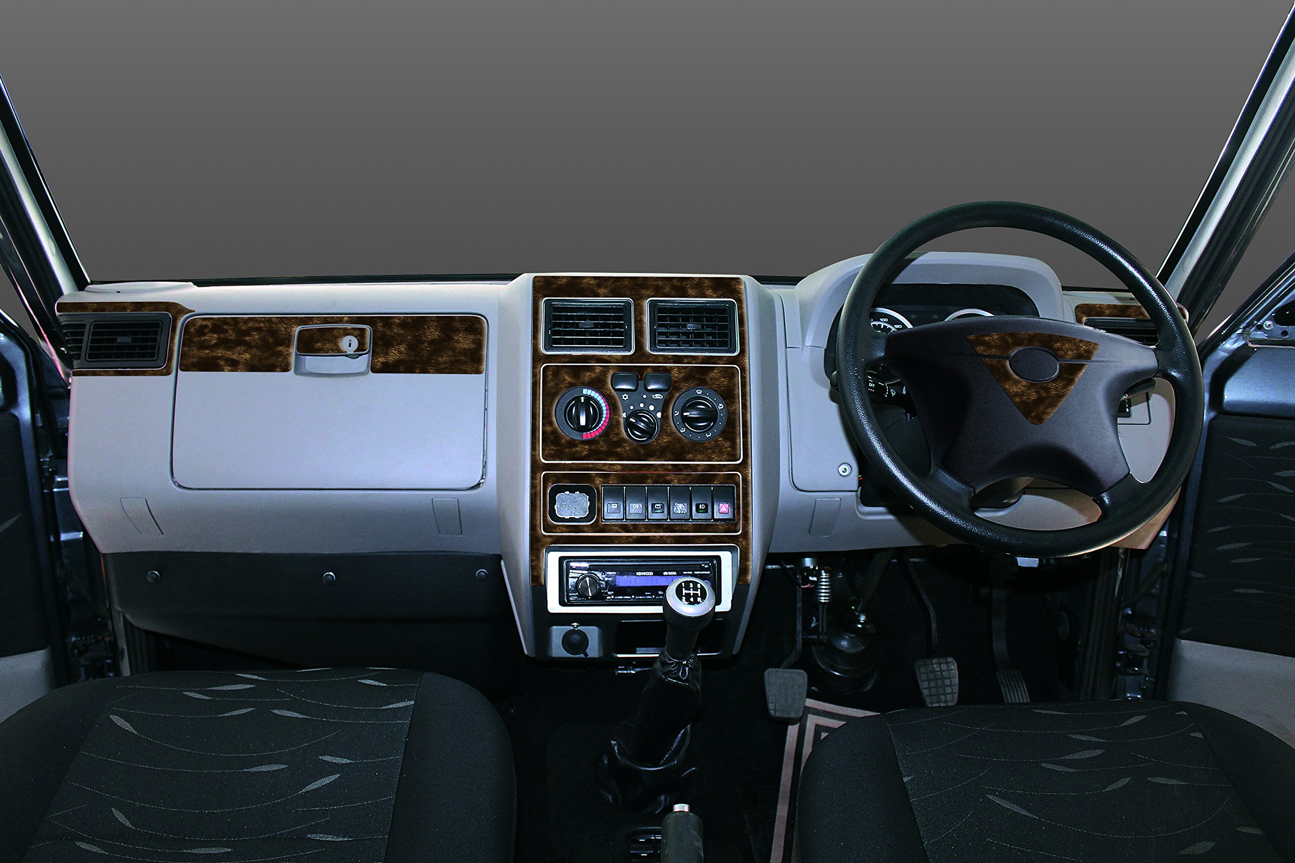 Tata Sumo Interior Tata Sumo: Should It Make A Grand Comeback?