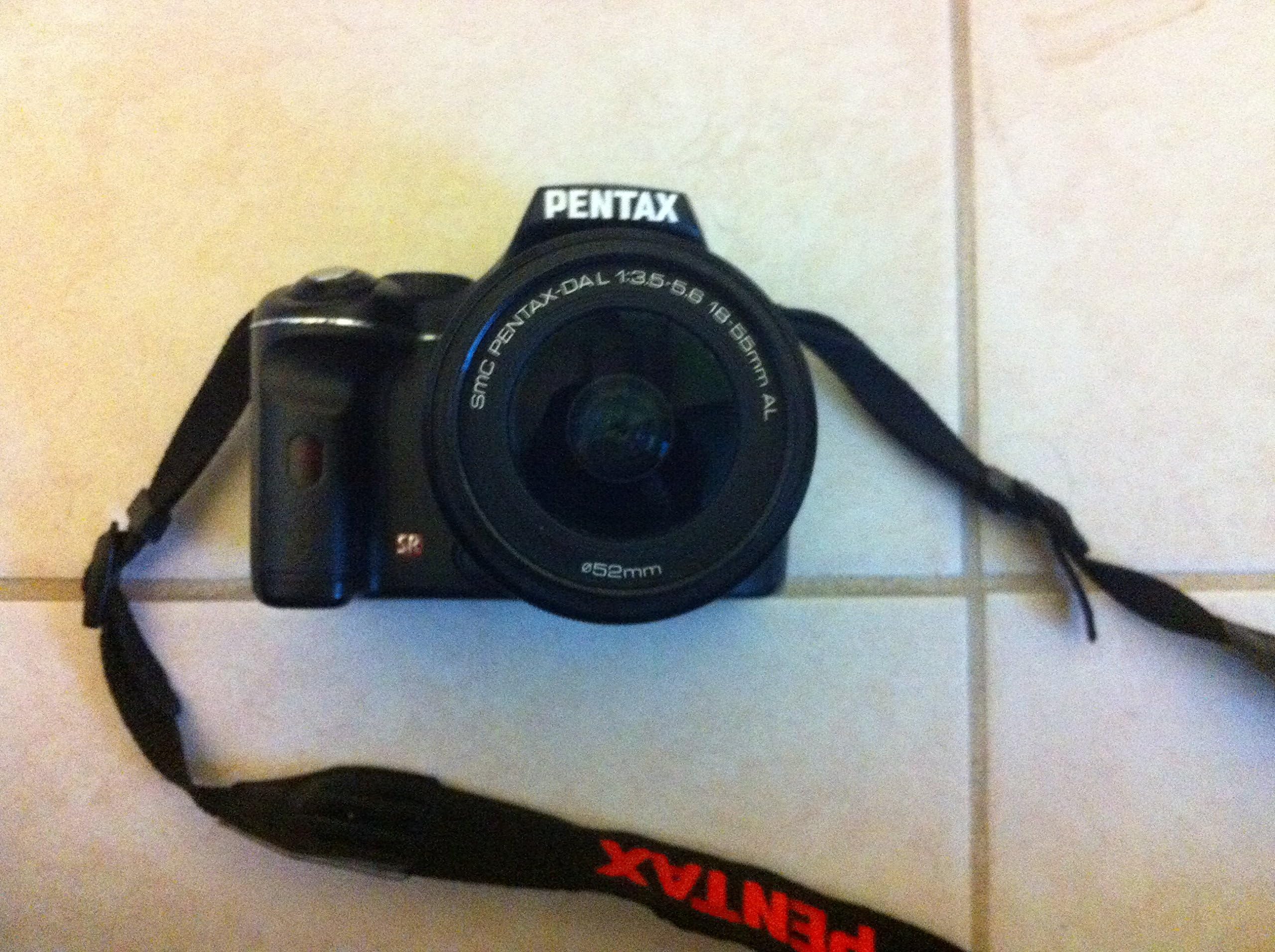 Pentax K-x Digital SLR Camera (Single Lens Kit 18 - 55mm): Amazon.co.uk ...