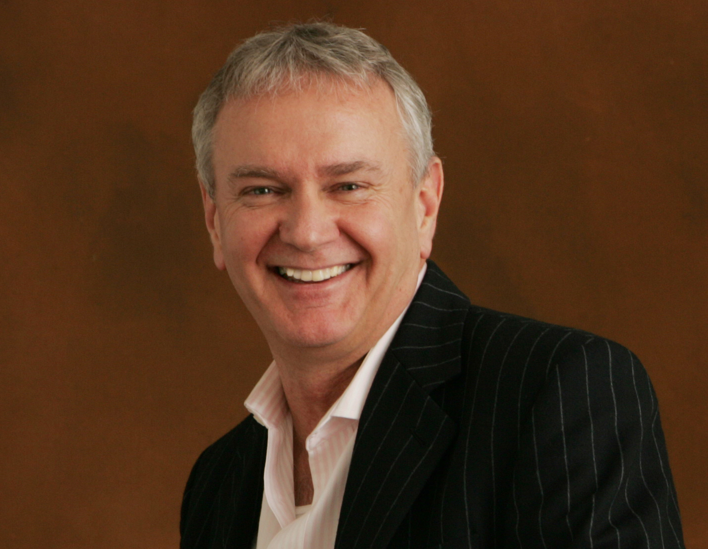 Amazon.com: Dr. Jim Richards: books, biography, latest update