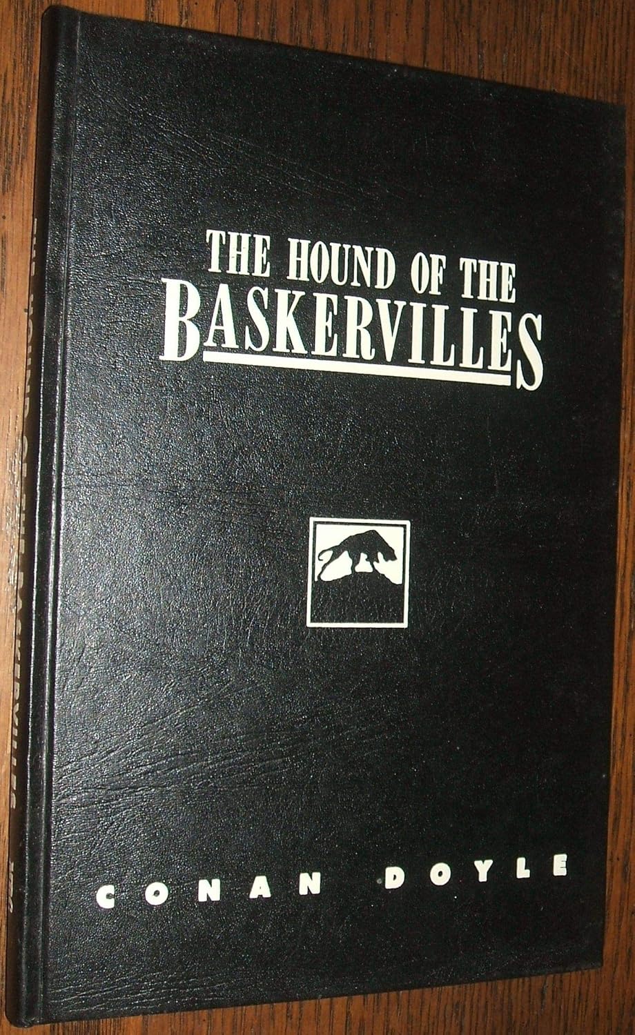 The Complete Sherlock Holmes Long Stories: " a Study in Scarlet; the ...