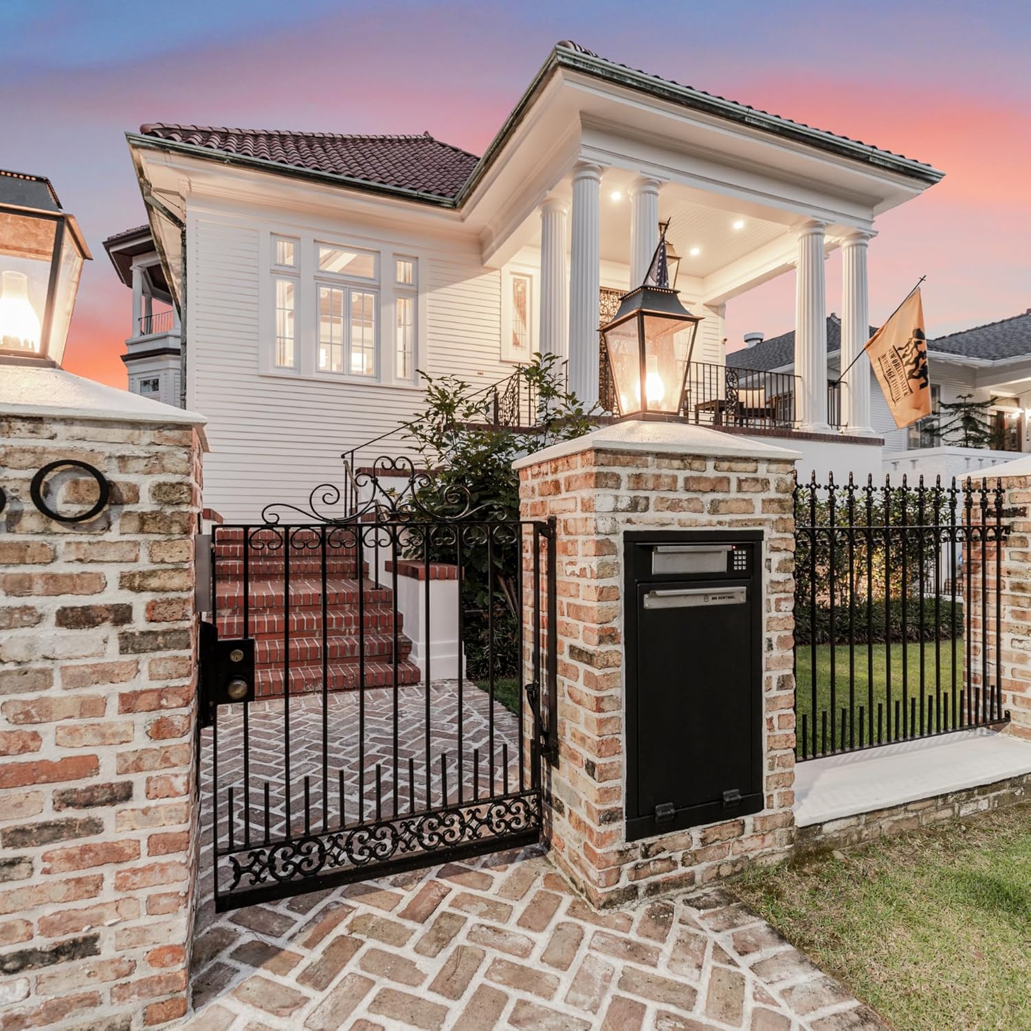 Box Sentinel Front Loader Secure Package Delivery Australia | Ubuy