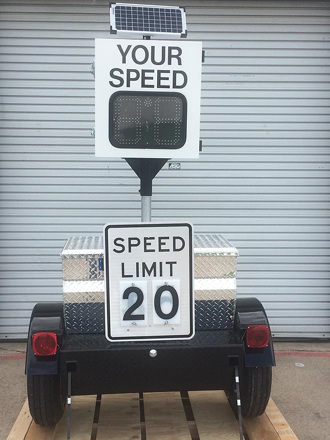 Amazon.com: SpeedCom Value-Pro Radar Speed Display Trailer : Electronics
