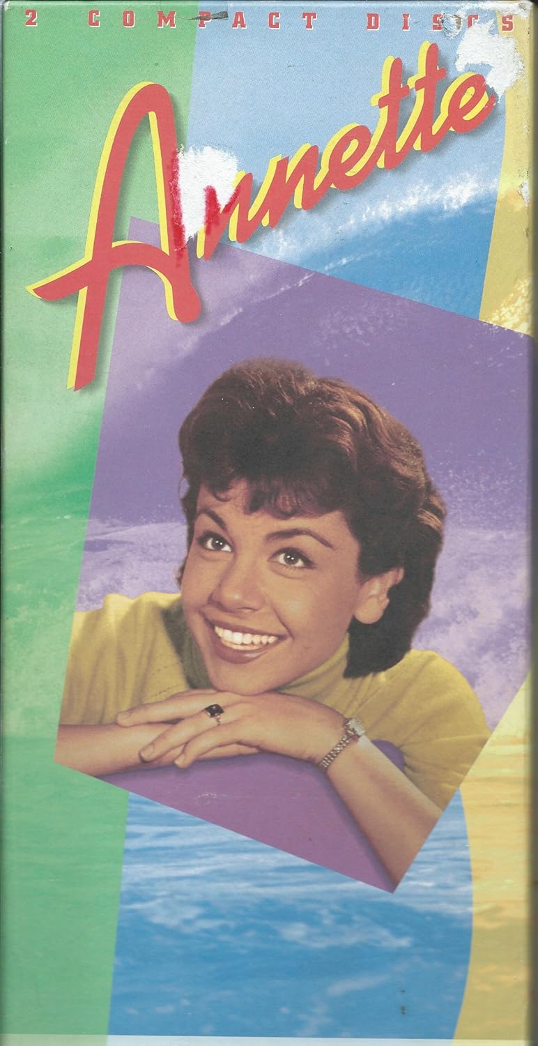 Annette with Book: Annette Funicello: 9781557234933: Amazon.com: Books