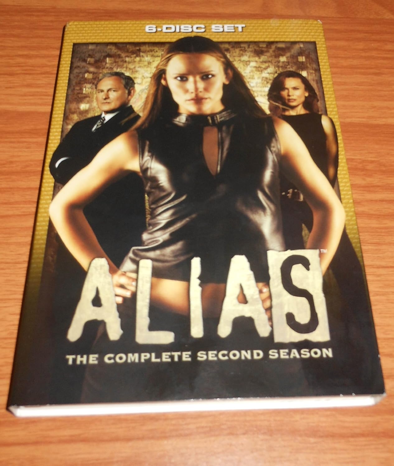 Alias: Complete Second Season [Importado] : Amazon.com.mx: Películas y ...