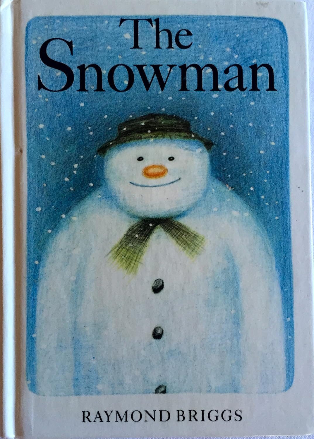 The Snowman: Briggs, Raymond: 9780679809067: Amazon.com: Books