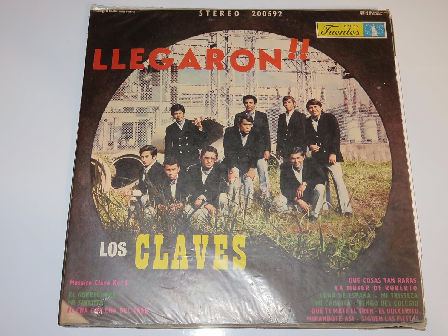 Amazon.com: LLEGARON !! LOS CLAVES: CDs & Vinyl
