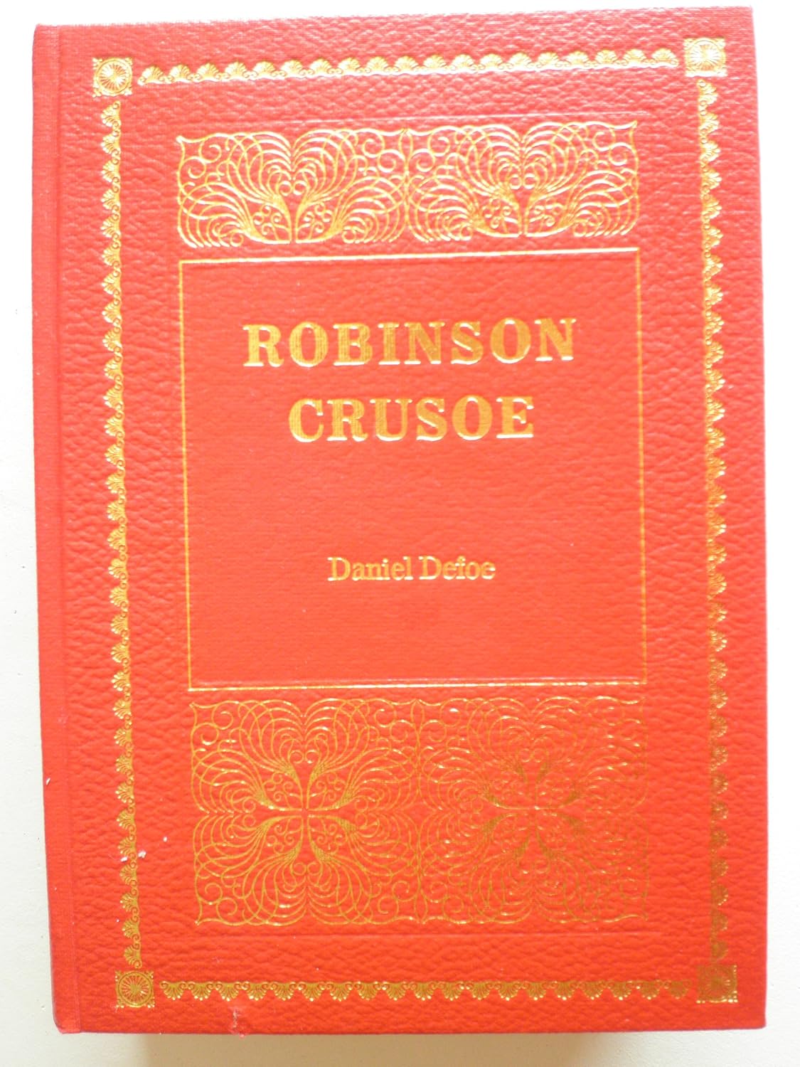 Robinson Crusoe: Daniel Defoe: 9780430000641: Amazon.com: Books
