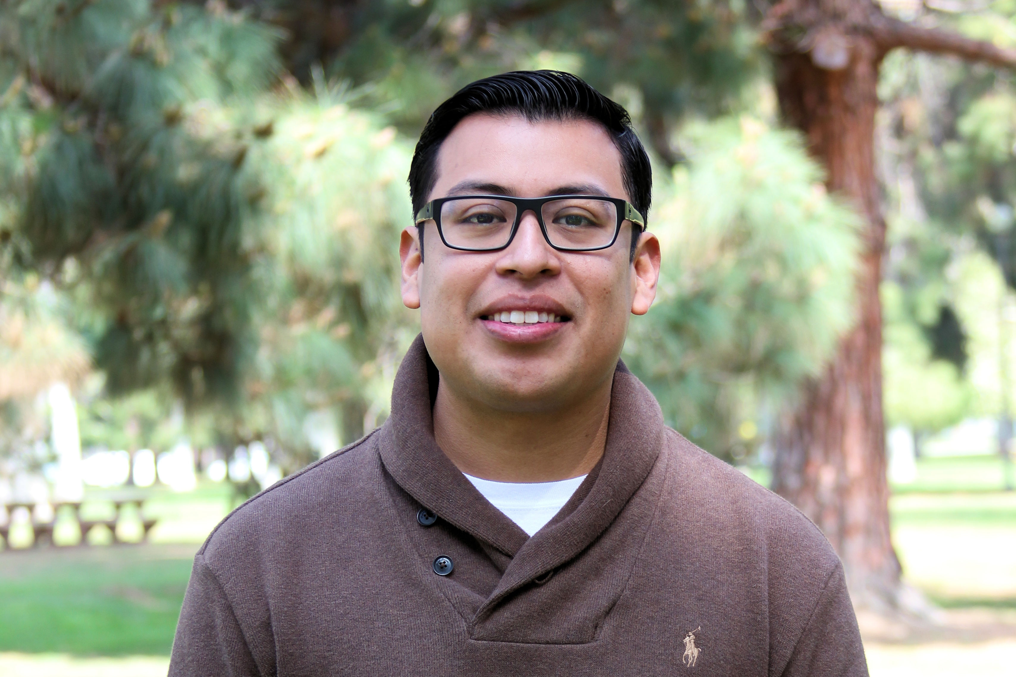 Amazon.com: L. Danny Perez: books, biography, latest update