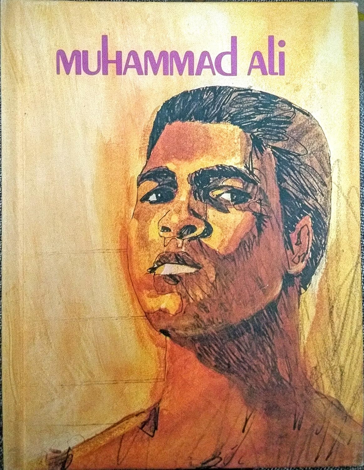 Muhammad Ali: Thomas, Linda: 9780898121889: Amazon.com: Books