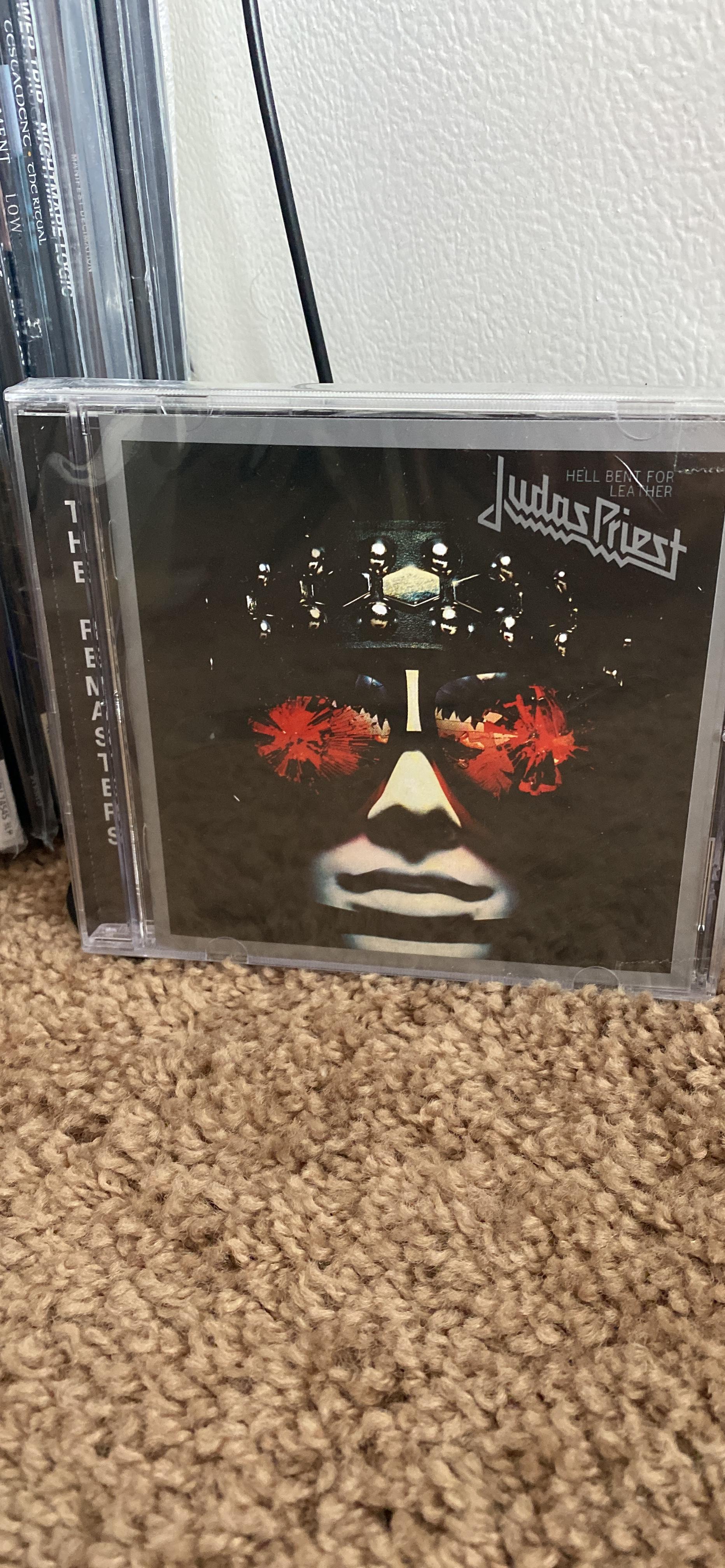 Judas Priest - Hell Bent For Leather - Amazon.com Music