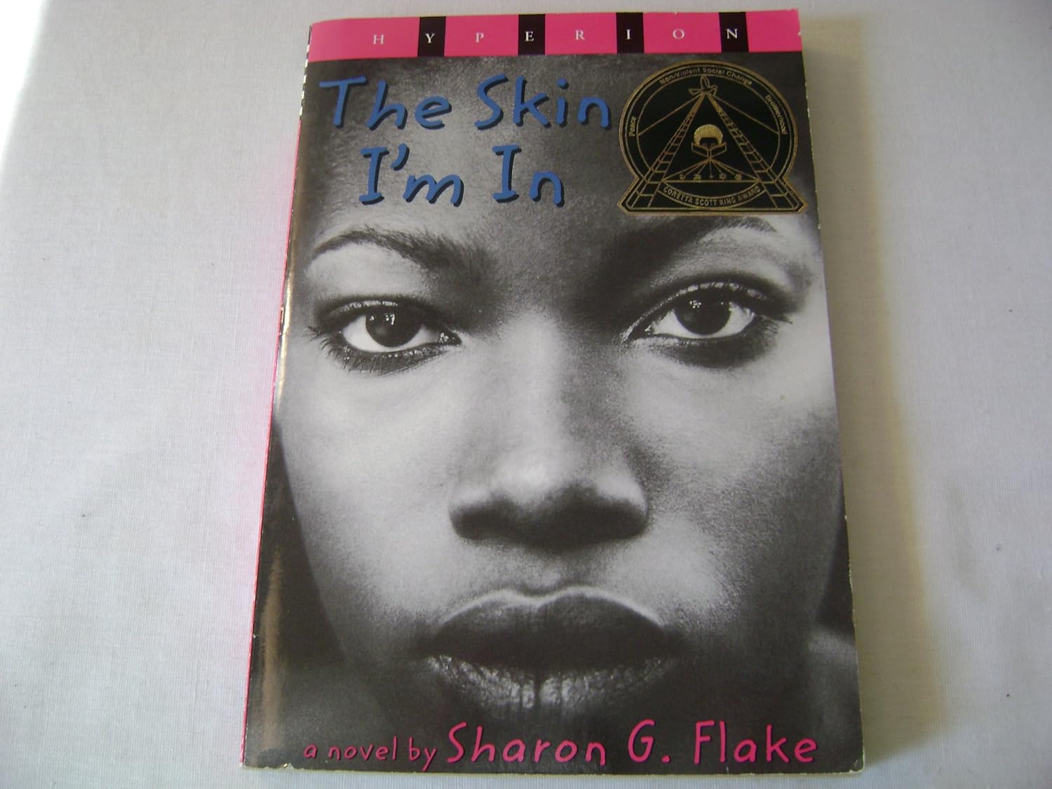 Amazon.com: The Skin I'm In: 9781423103851: Flake, Sharon: Books