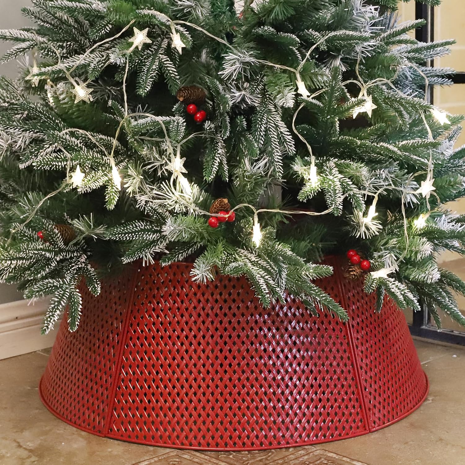 Amazon.com: WKHOMEDECO Red Christmas Tree Collar, Adjustable Grid Metal ...