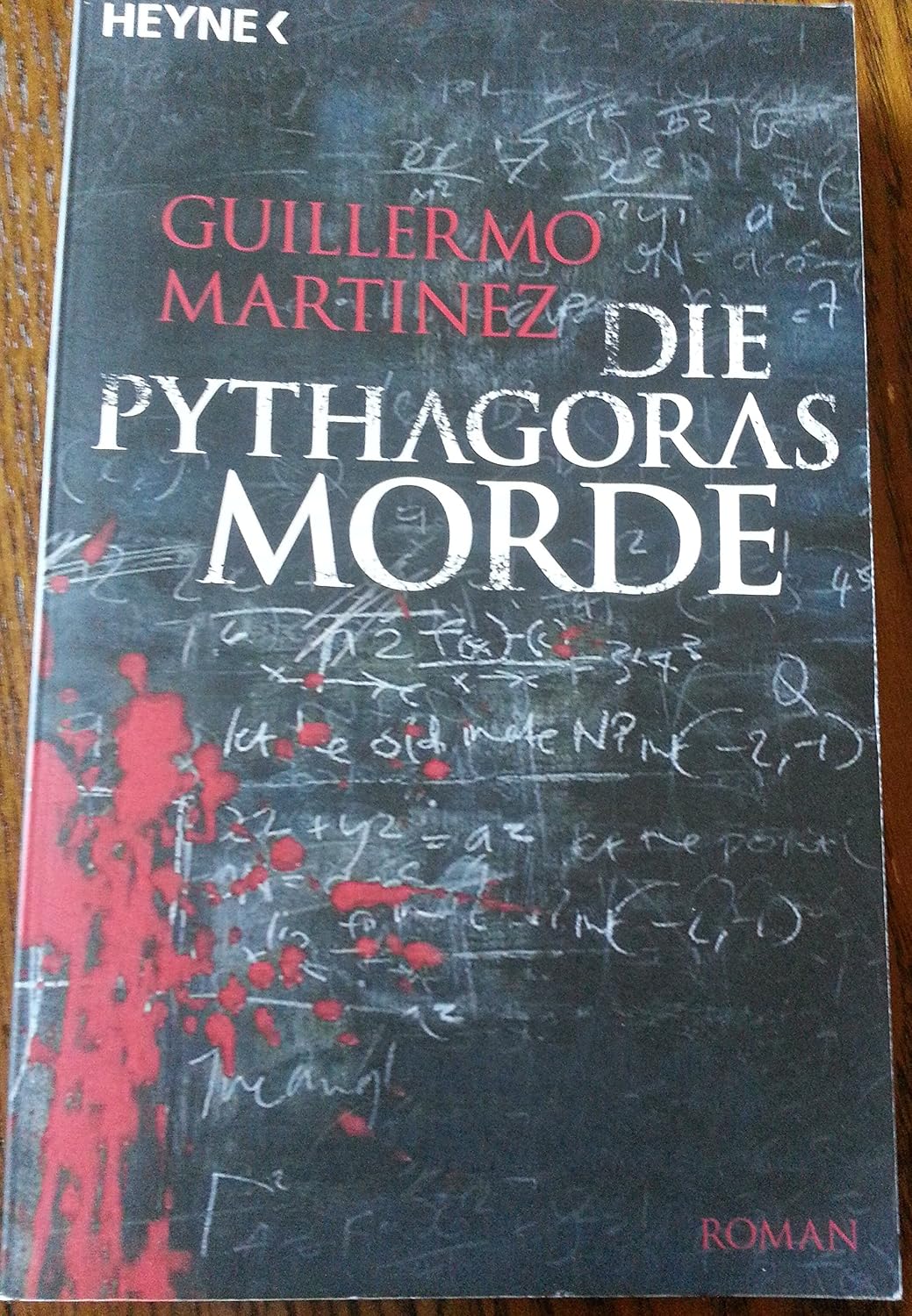 Amazon.com: Die Pythagoras-Morde: 9783453503755: Guillermo Martínez: Books