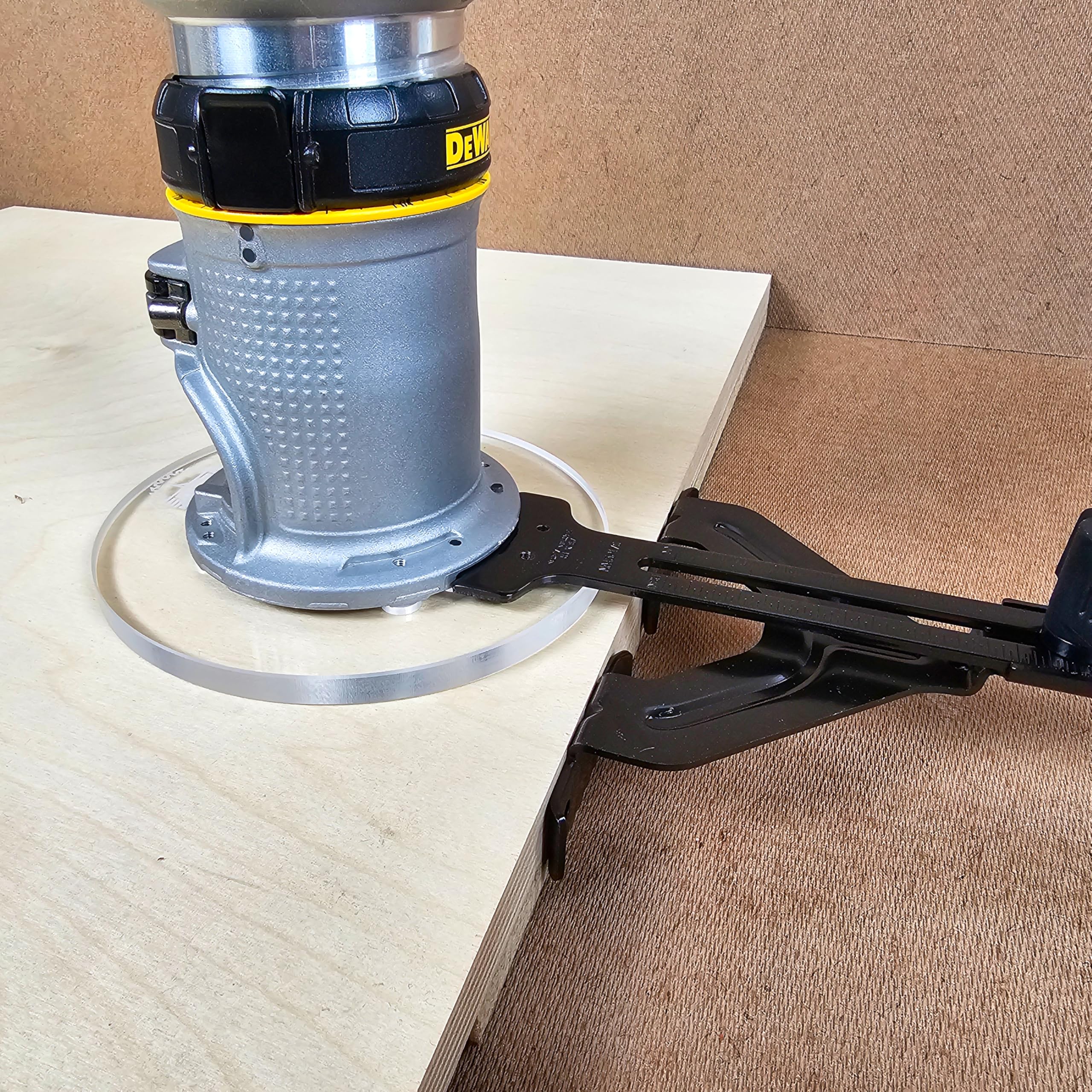DeWalt DWP611 Base Plate TrimFit Pro SINGLE GRIP Router Base Plate For ...