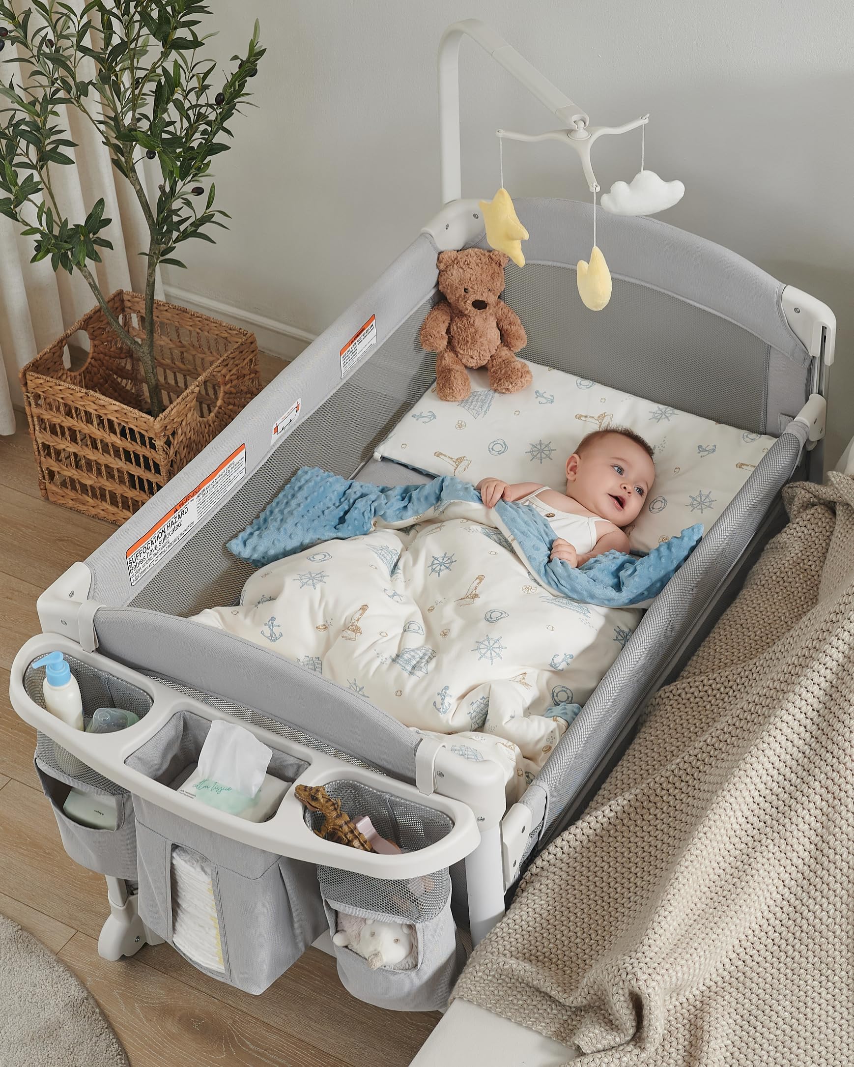 Amazon.com: Joybai 4 in 1 Baby Bassinet Bedside Sleeper, Baby Bedside ...